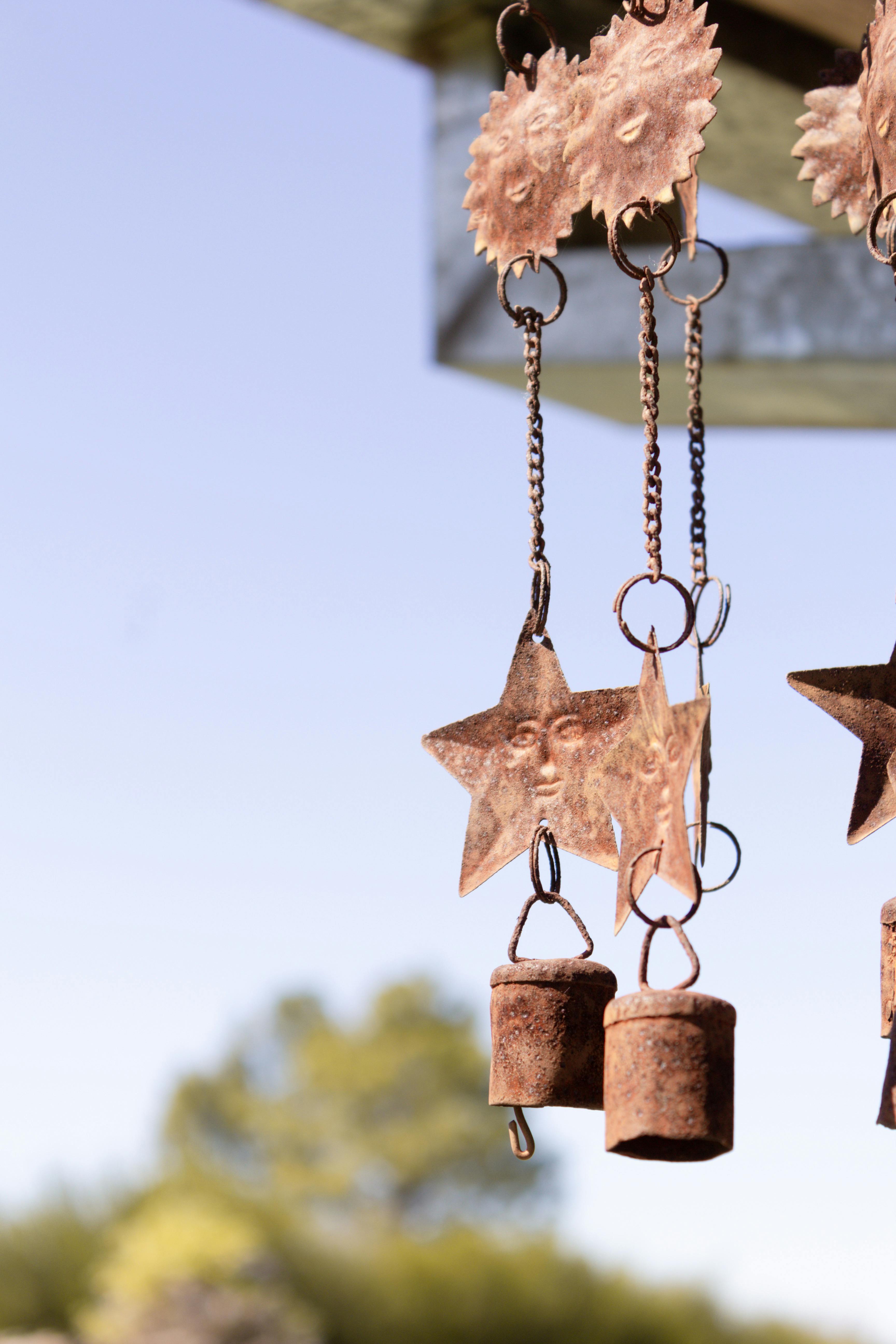 Rusty Stars Hanging in Air · Free Stock Photo