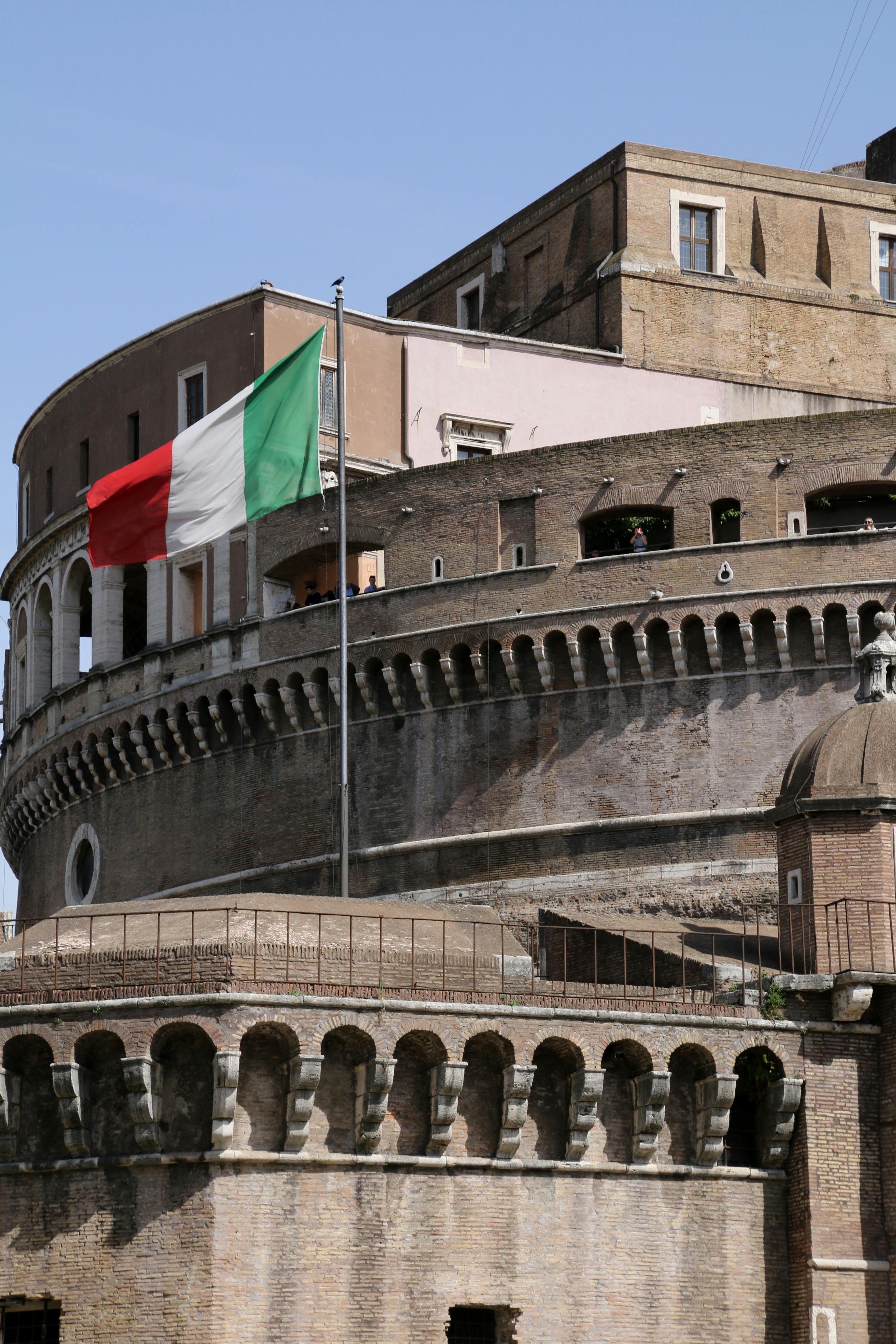 Italian Flag in front of the Mausoleum of Hadrian in Parco Adriano ...