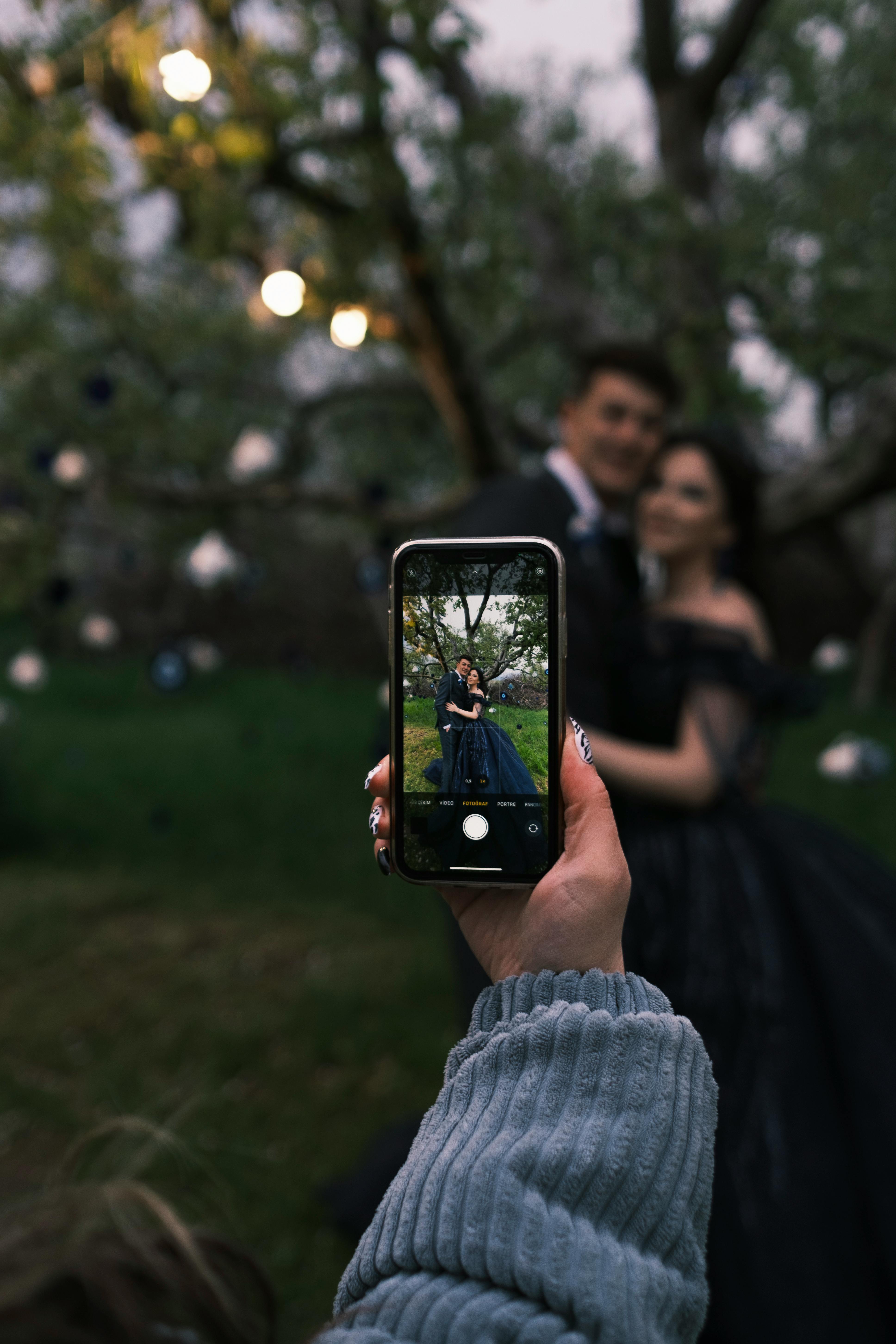 Couple Hand Photos, Download The BEST Free Couple Hand Stock Photos ...