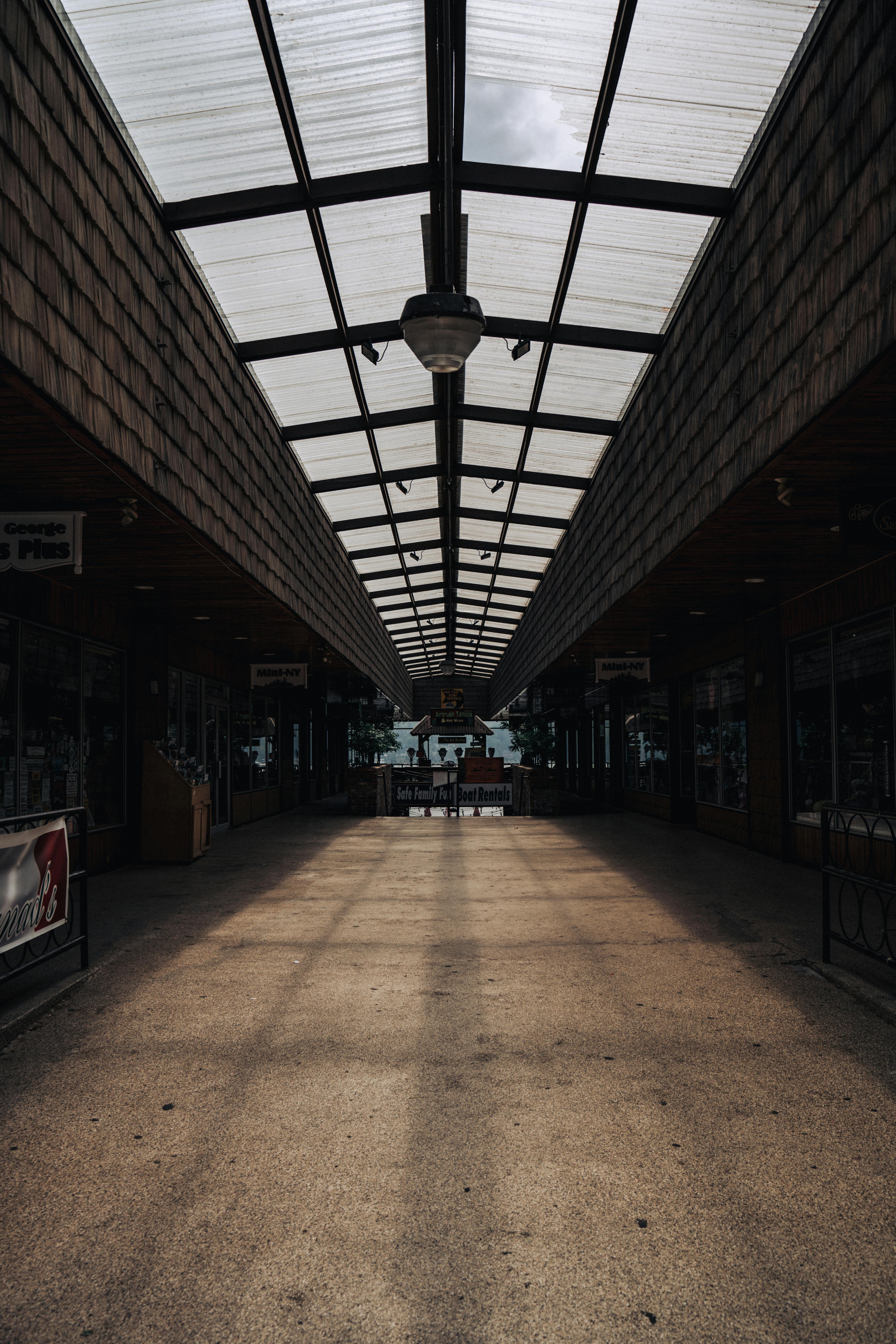 Vacant Shops Photos, Download The BEST Free Vacant Shops Stock Photos ...