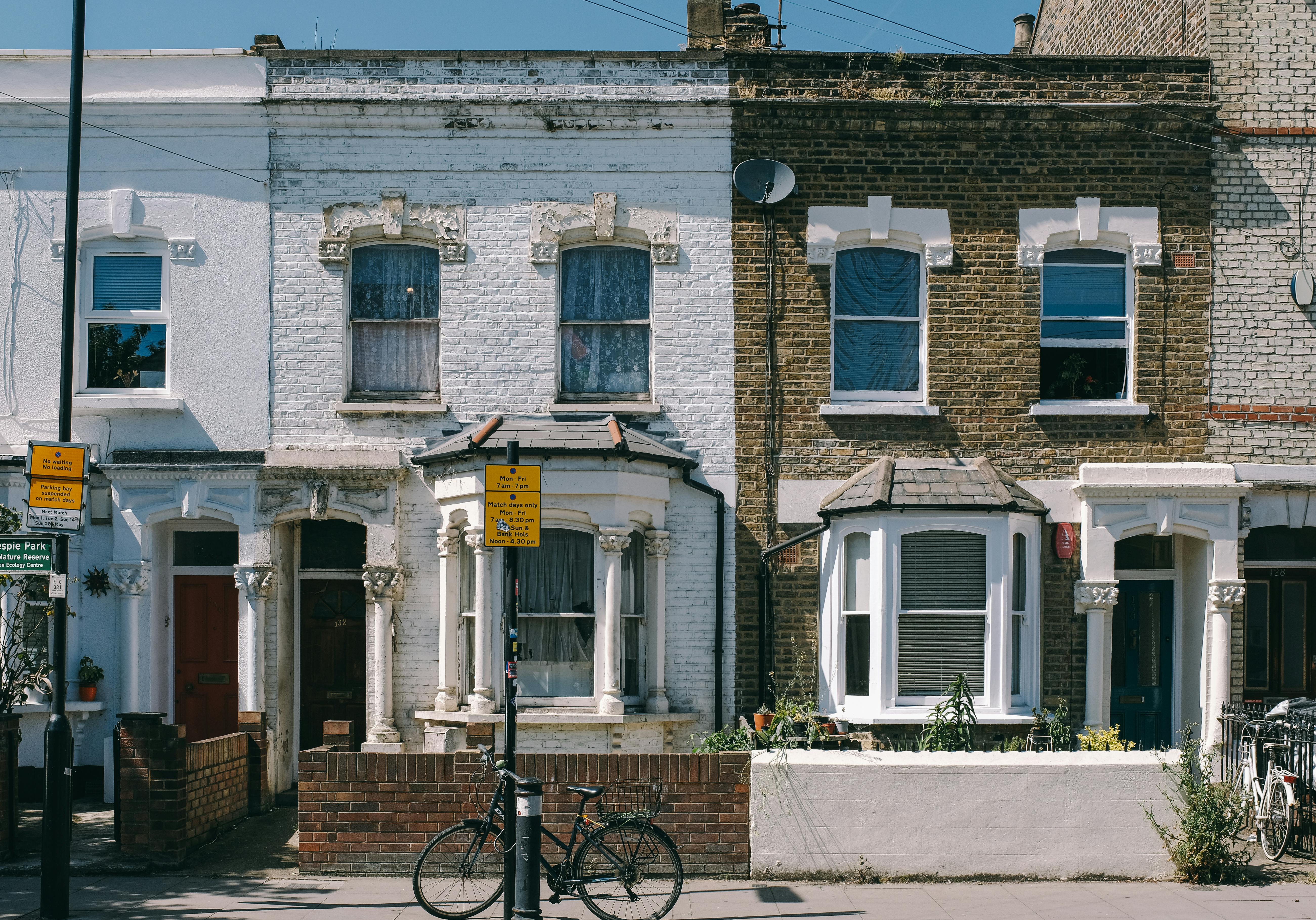 Typical House Street in London · Free Stock Photo