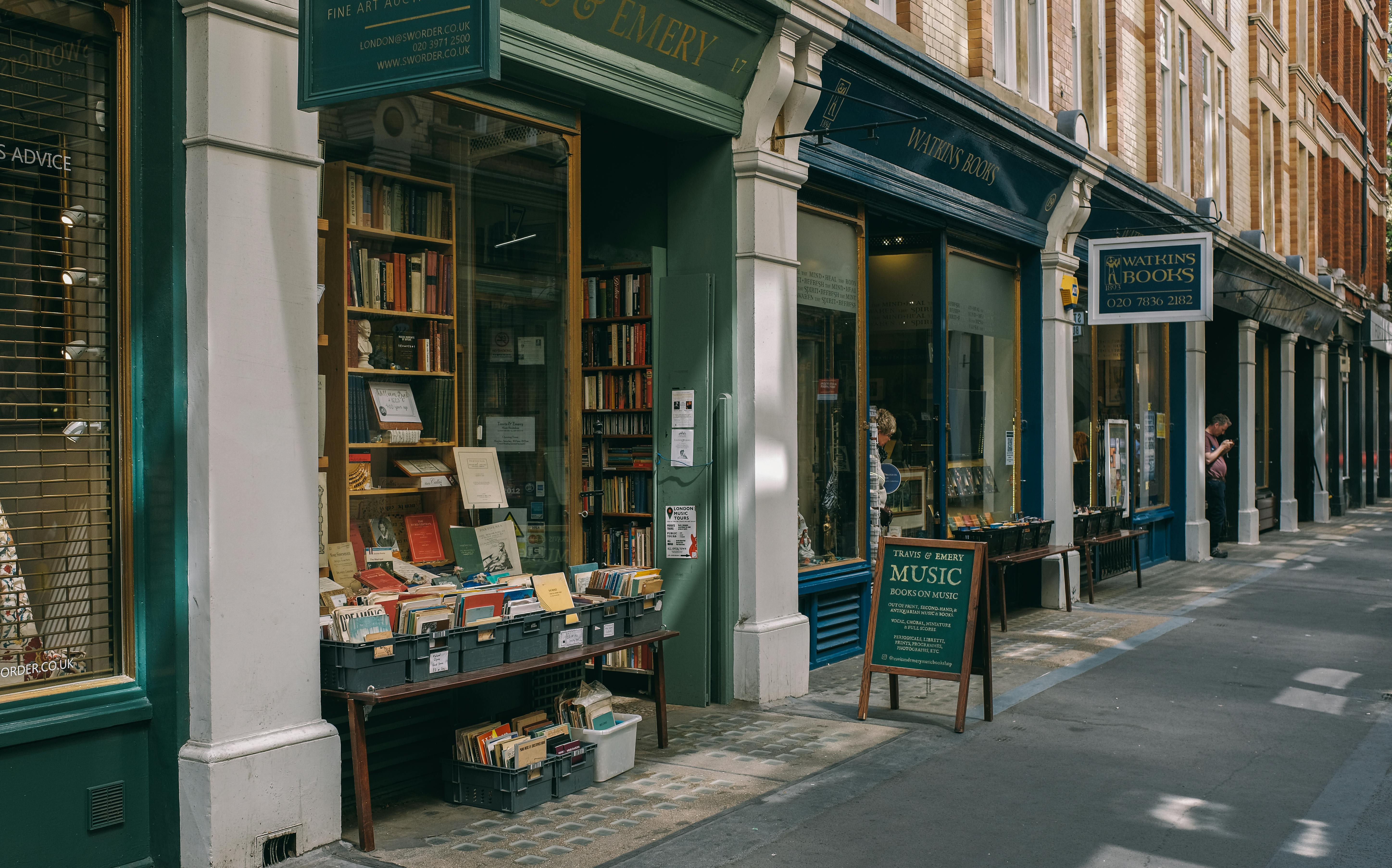 Street with Bookstores · Free Stock Photo