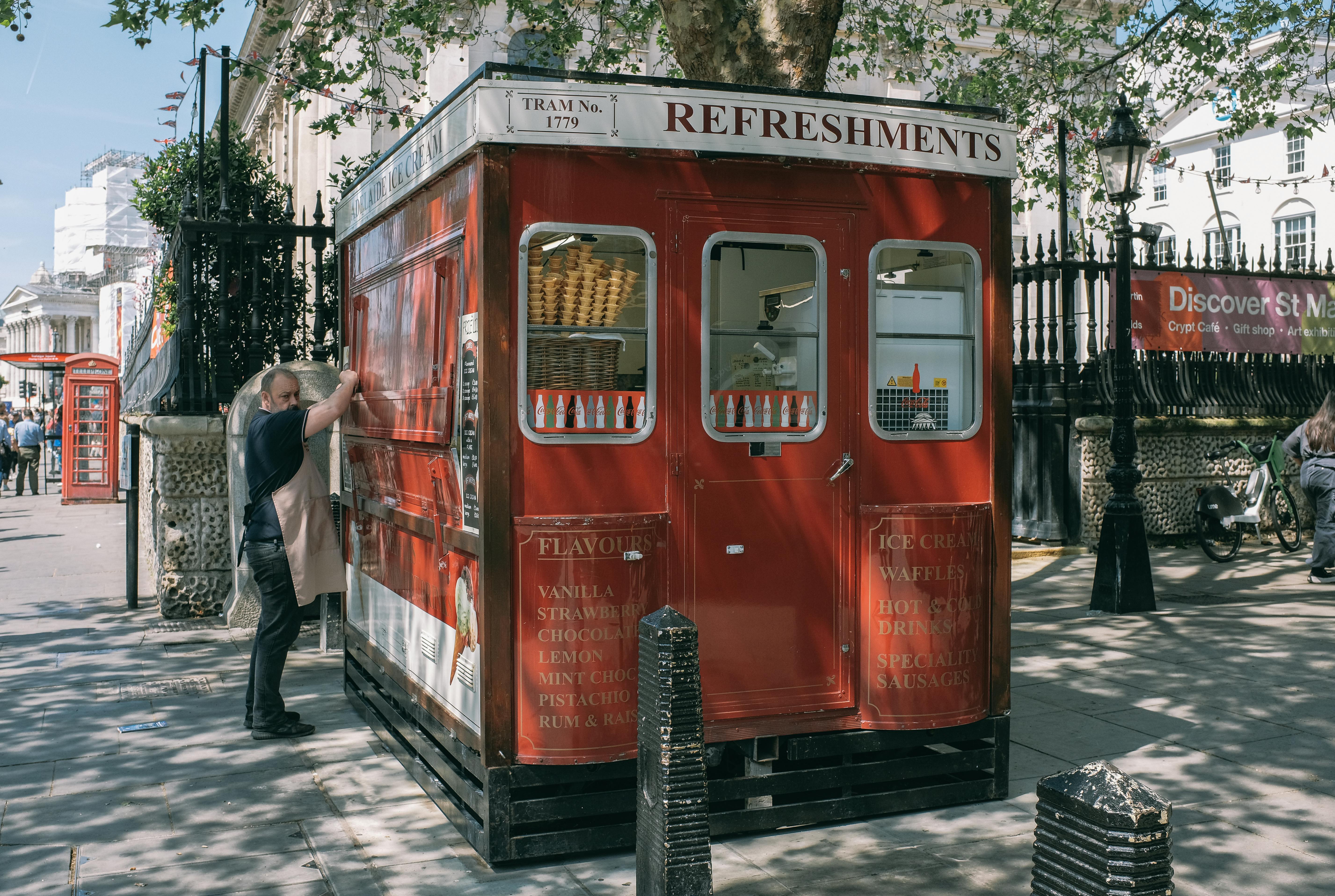 Ice Cream Booth in London, England · Free Stock Photo