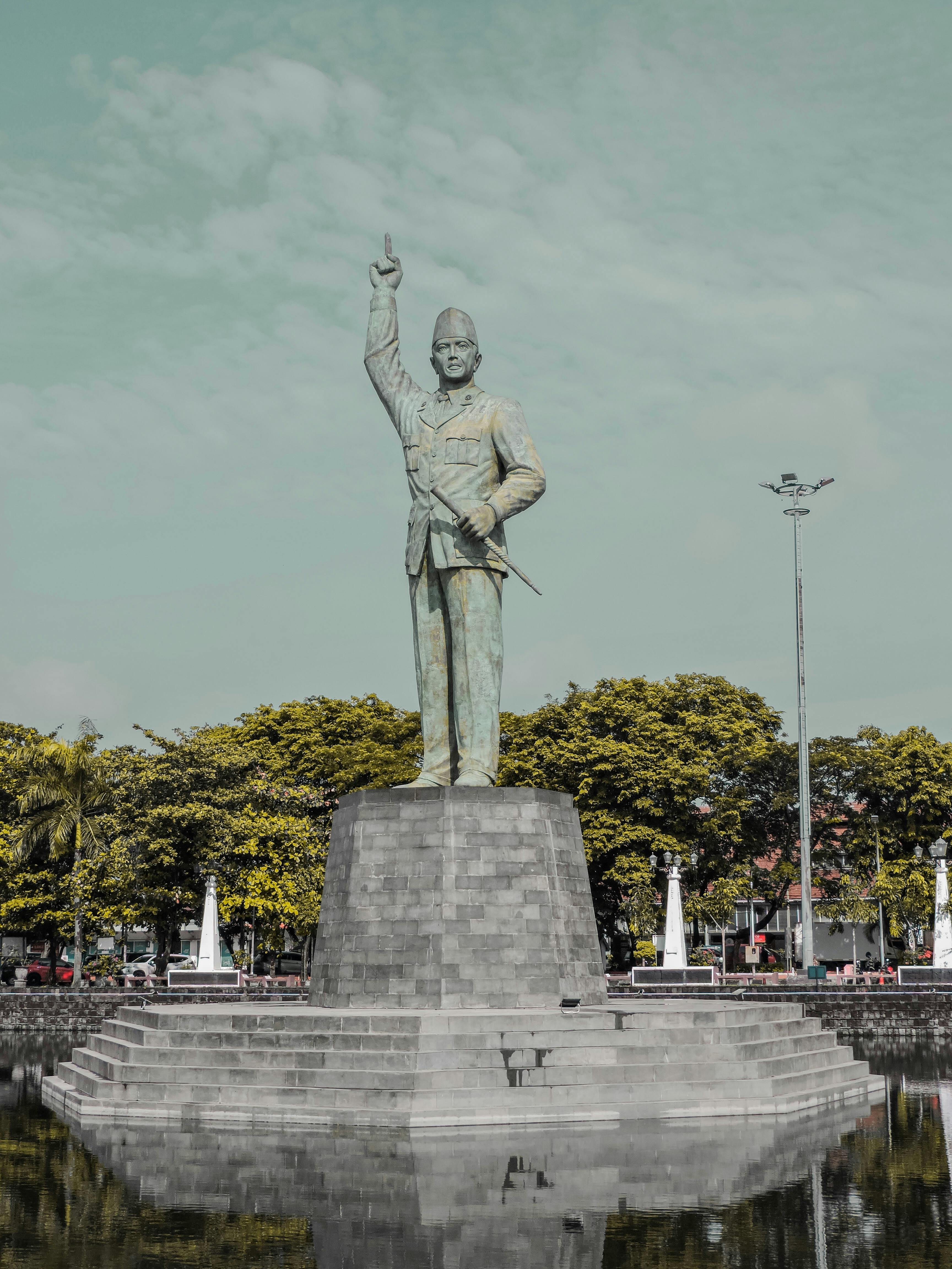Patung Ir Soekarno Photos, Download The BEST Free Patung Ir Soekarno ...