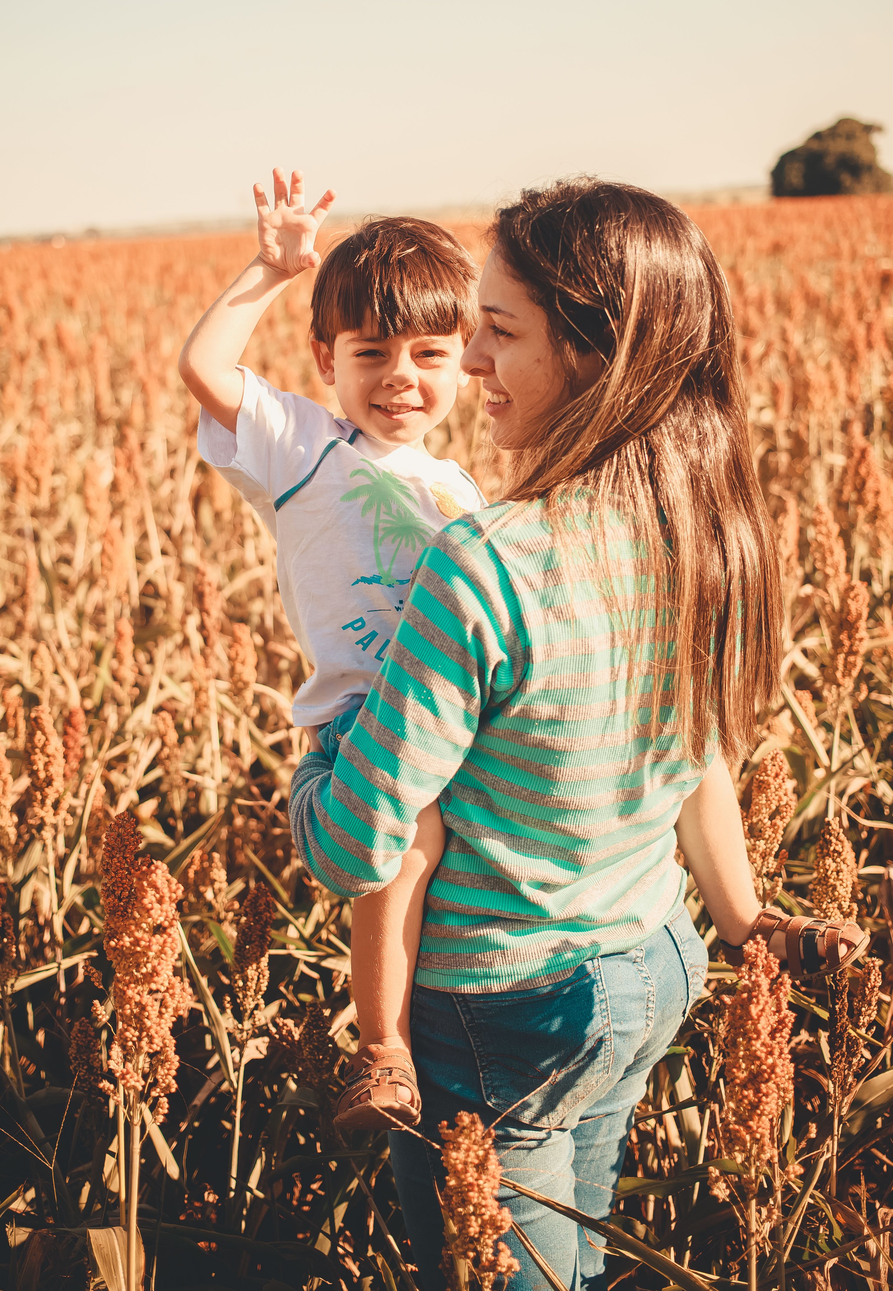 Boy Waving Photos, Download The BEST Free Boy Waving Stock Photos & HD ...
