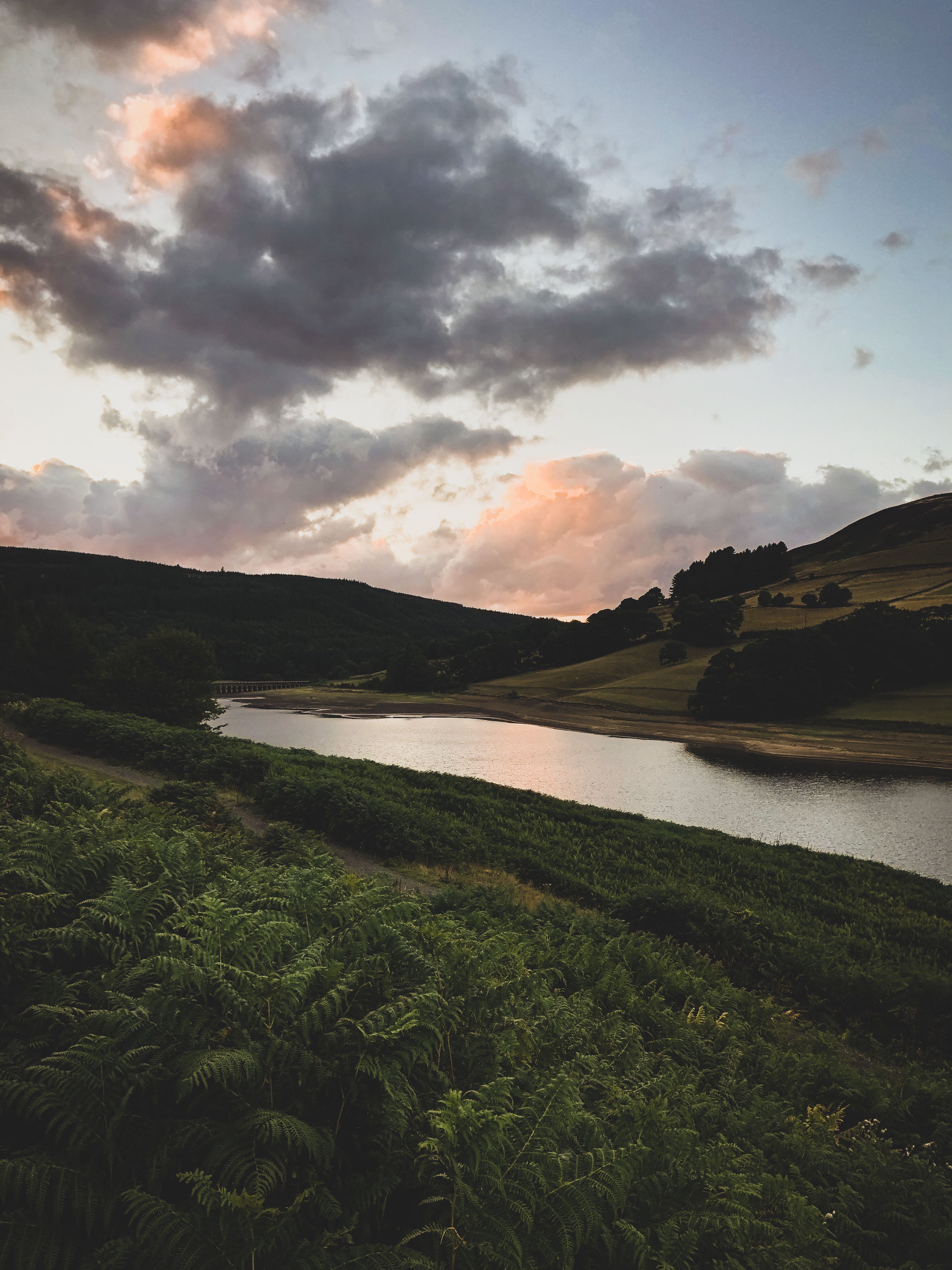 Land Formation And Body Of Water · Free Stock Photo