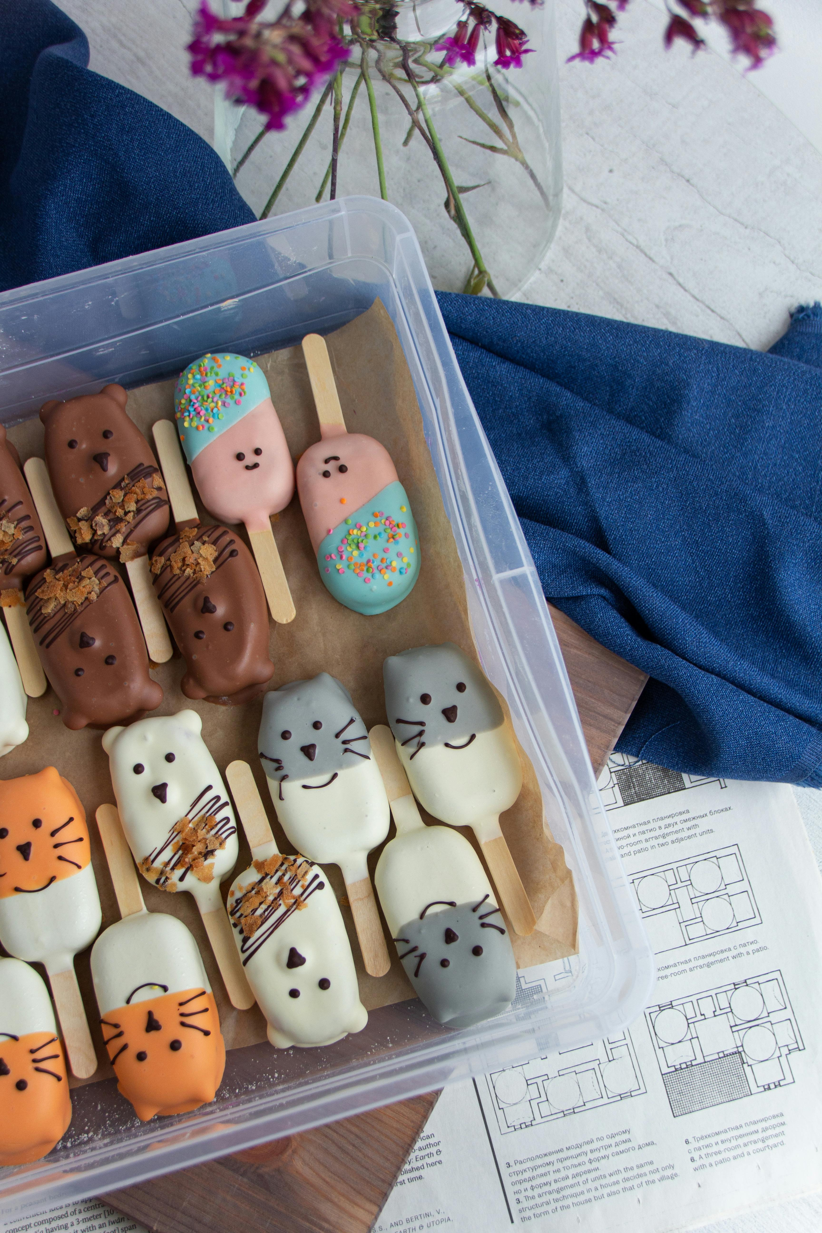 Naps And Snacks Photos, Download The BEST Free Naps And Snacks Stock ...