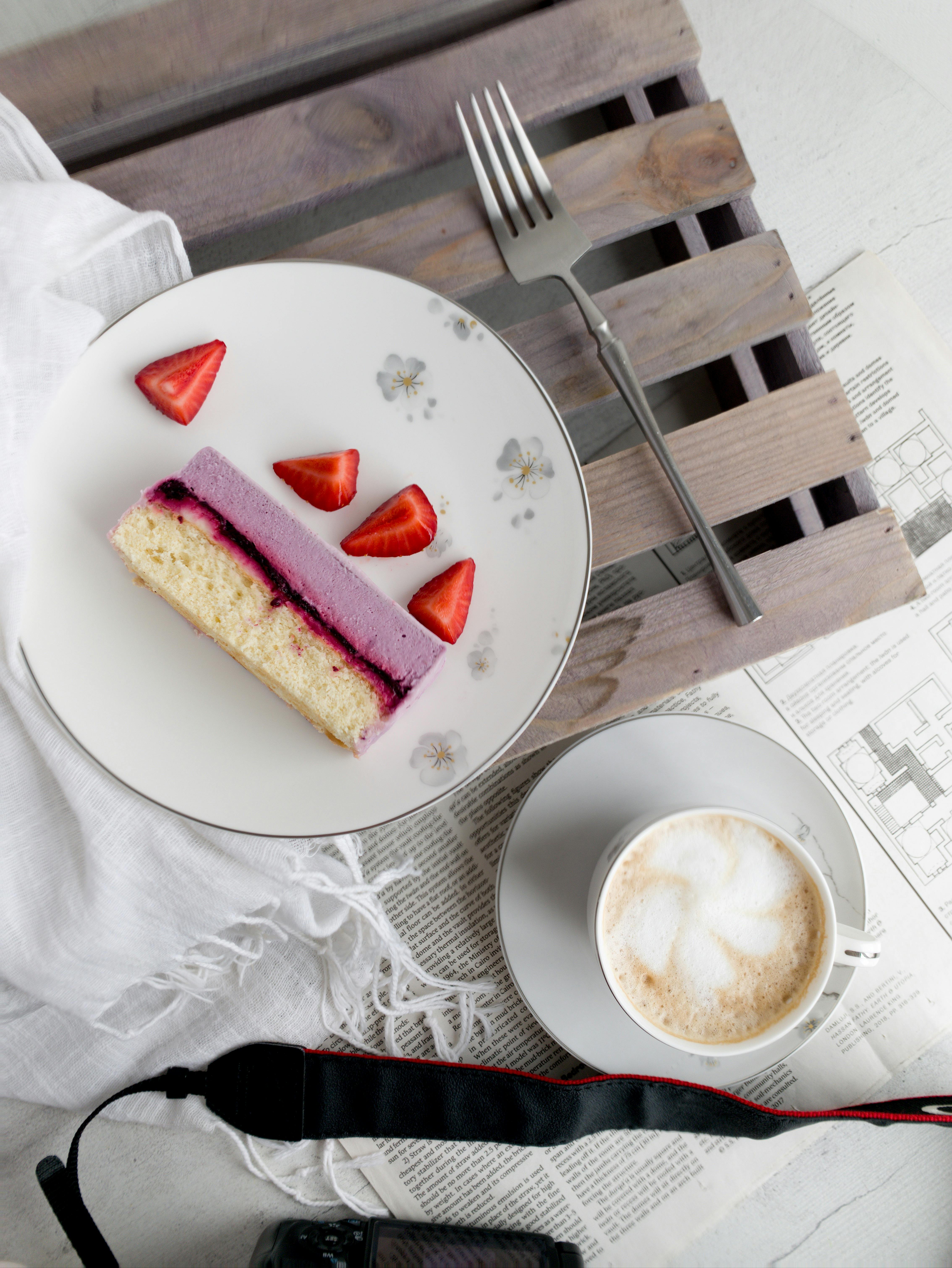 Coffee and Cake · Free Stock Photo