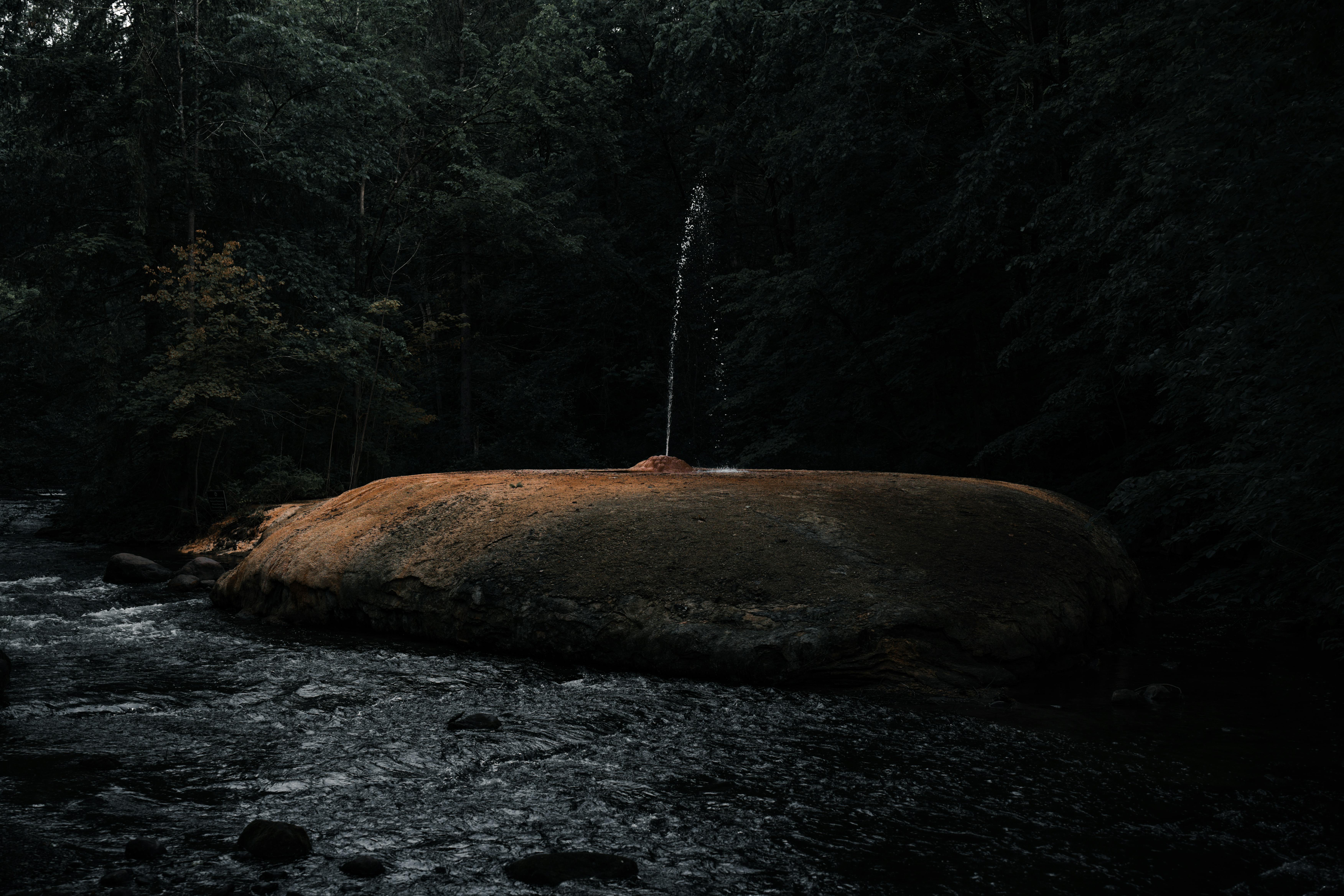 Geyser Island Spouter in Saratoga Spa State Park, New York, United ...