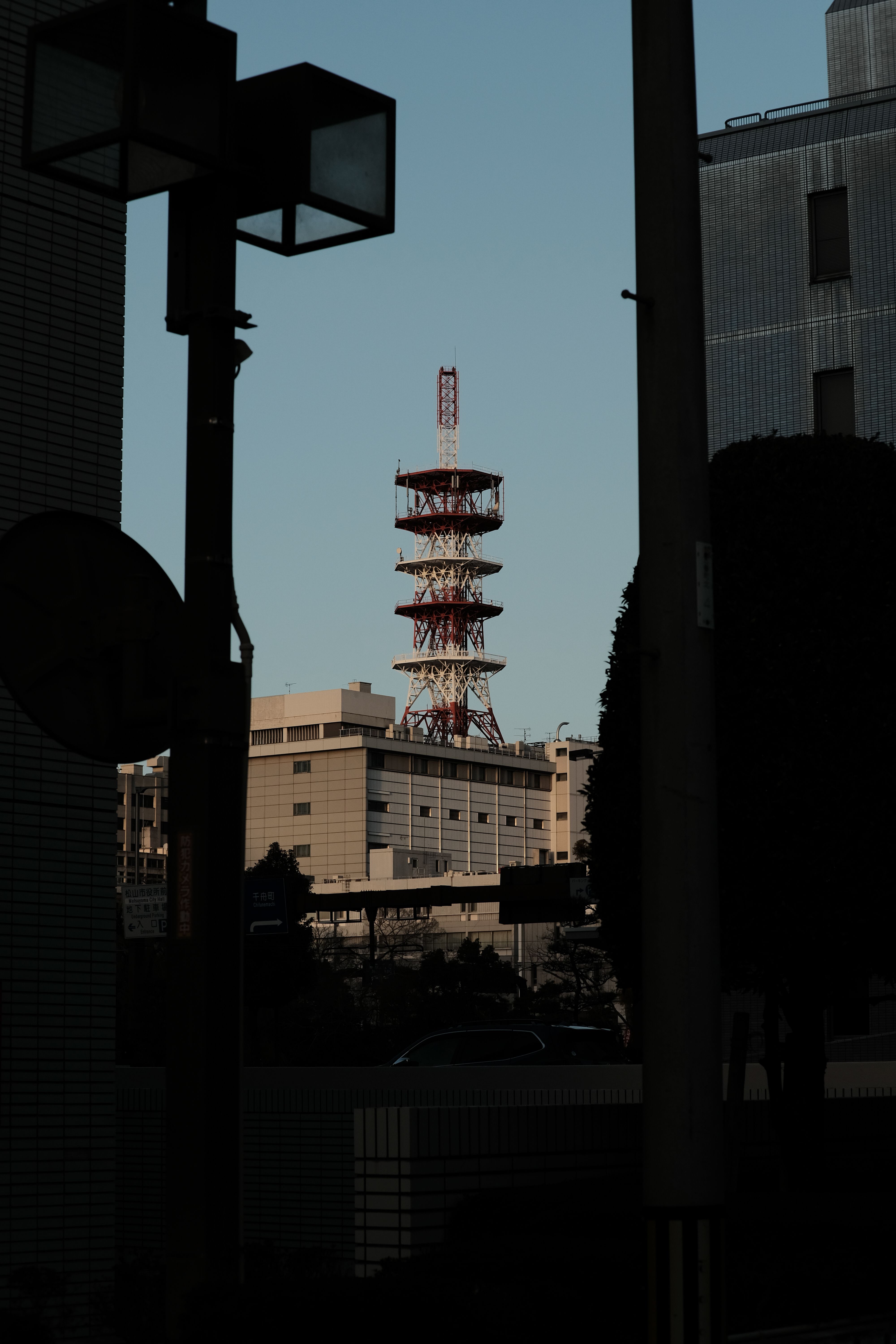Broadcasting Tower on Rooftop · Free Stock Photo