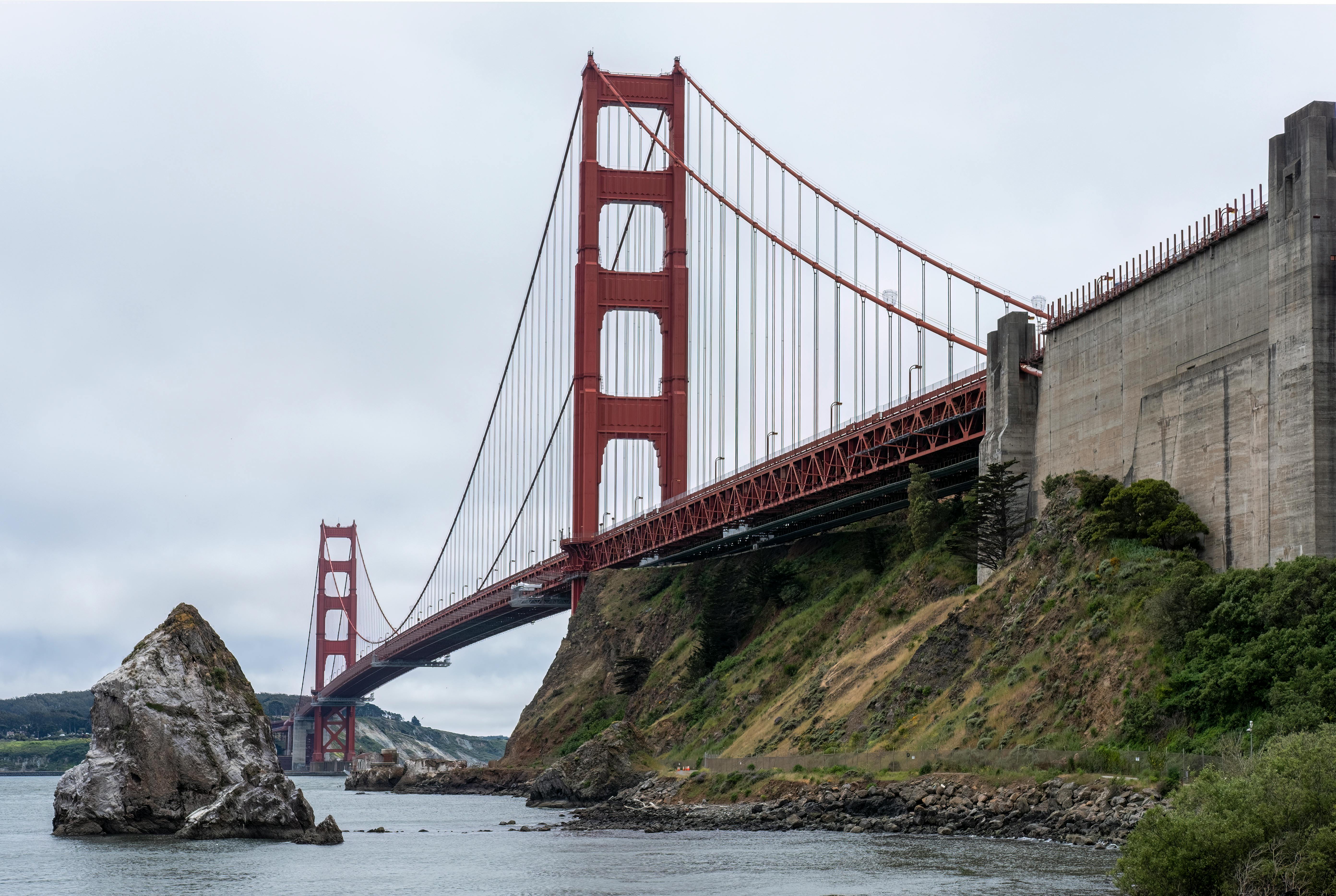 Golden Gate Bridge over Strait · Free Stock Photo