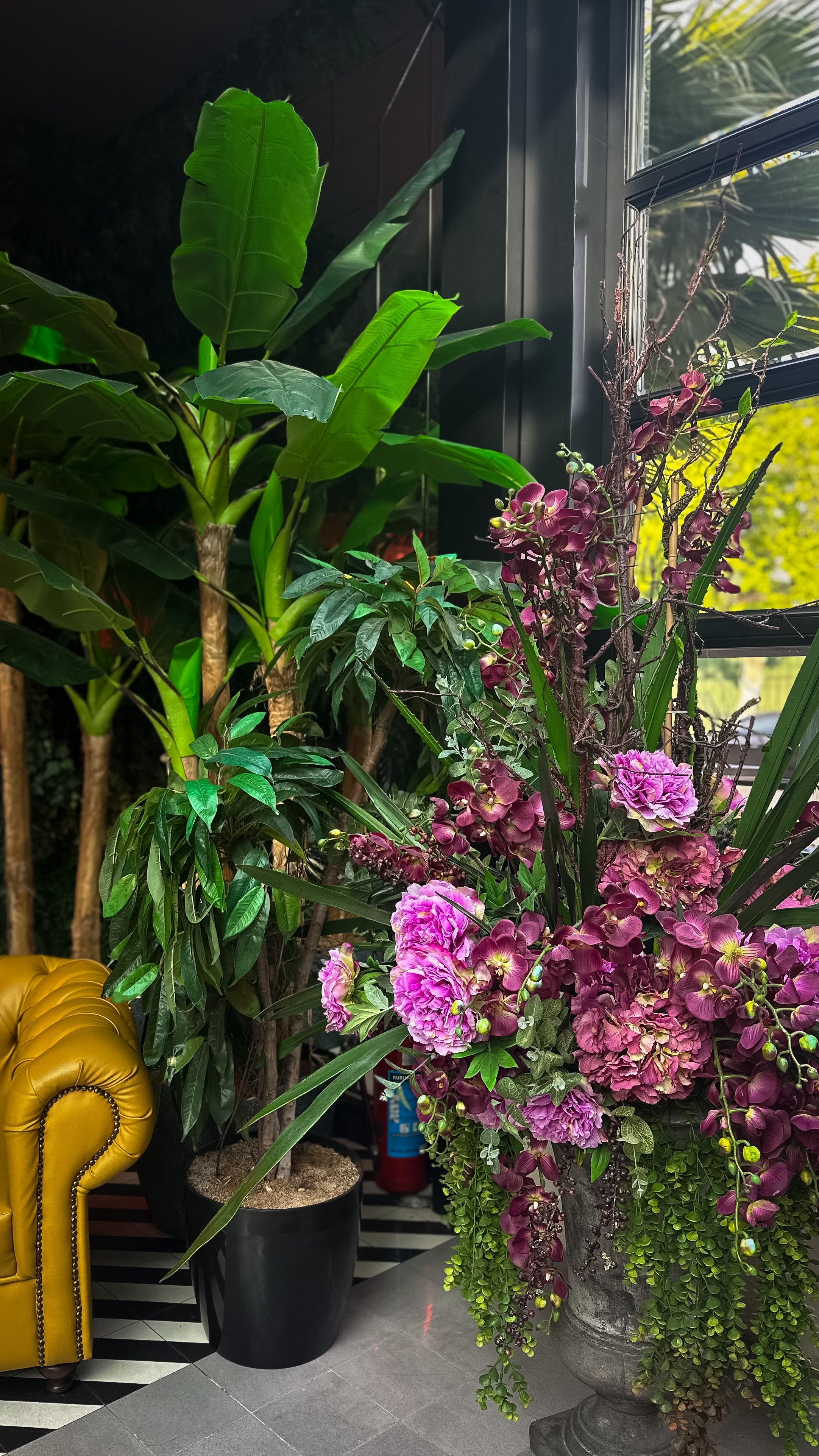 Colorful Flowers Bouquets · Free Stock Photo