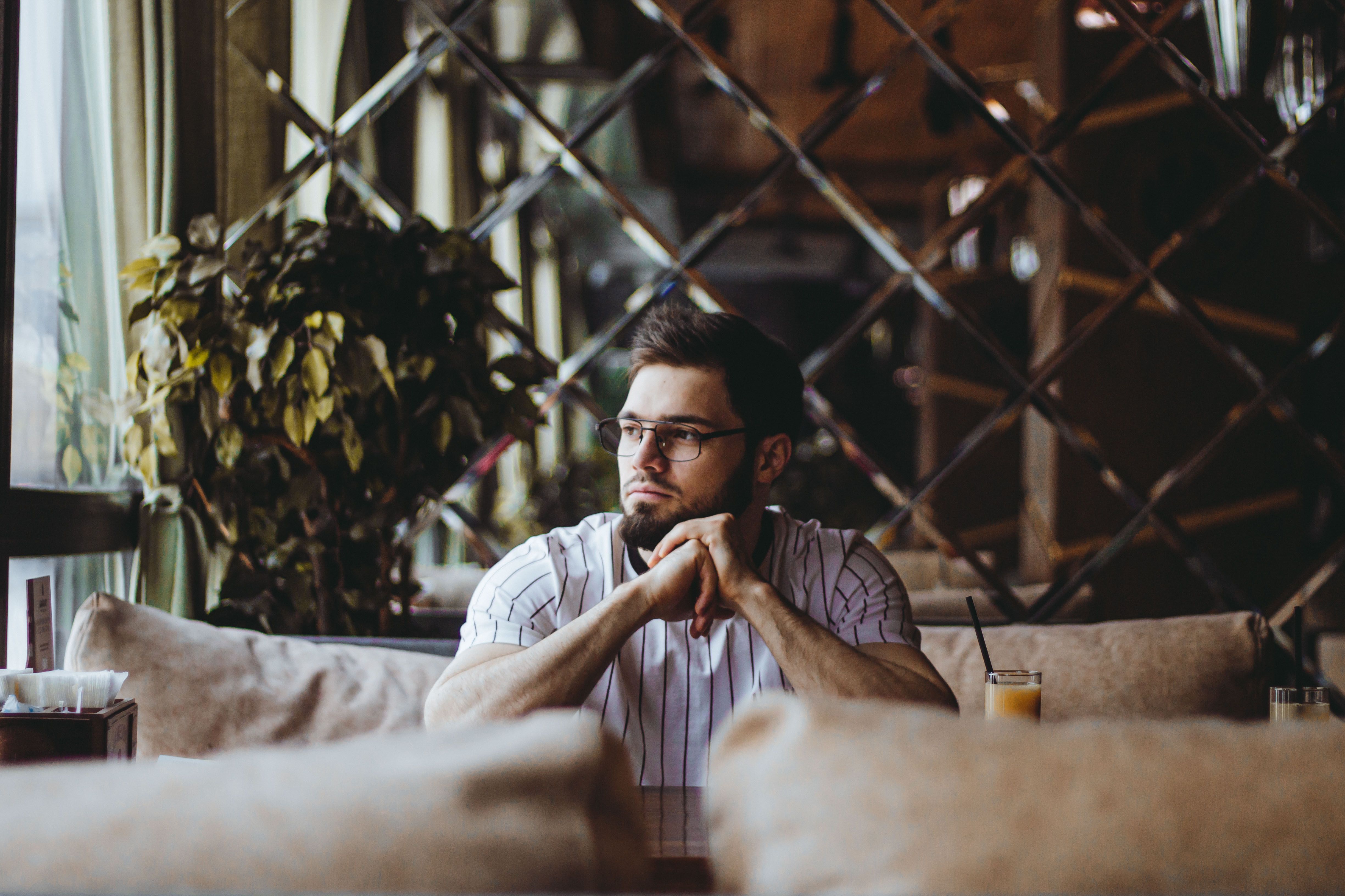 Men Restaurant Photos, Download The BEST Free Men Restaurant Stock ...