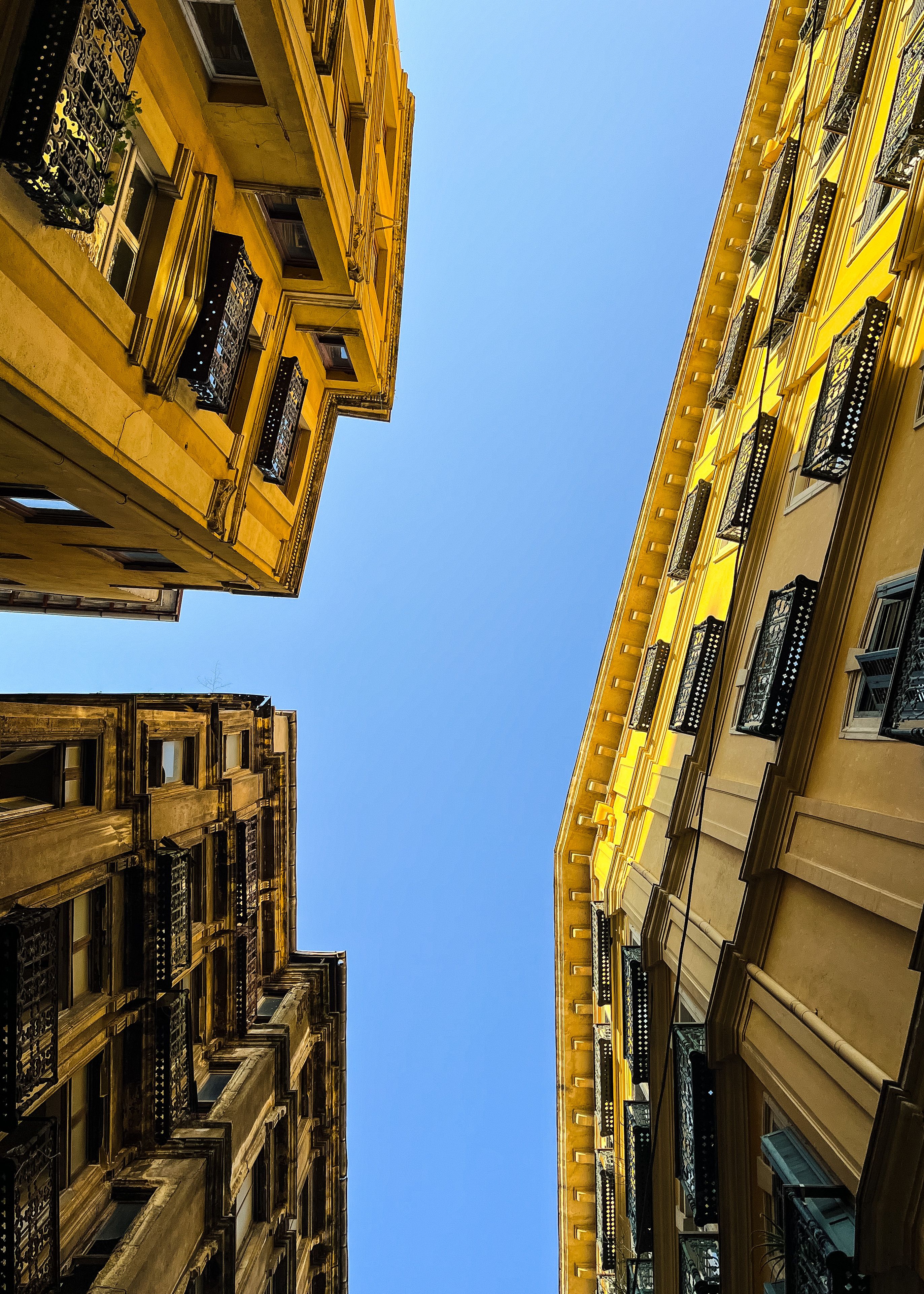 A Traditional Residential Building in City · Free Stock Photo