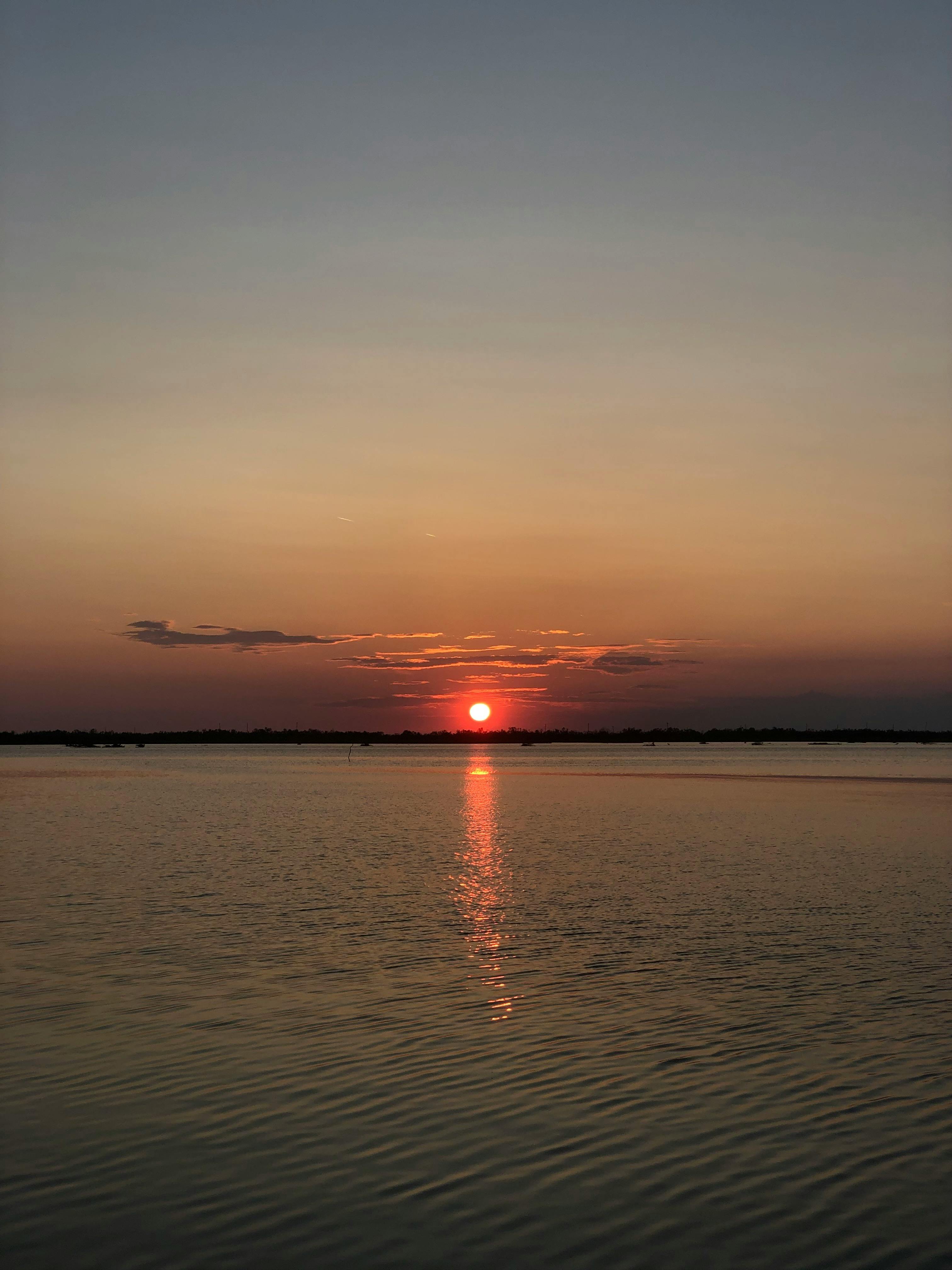 Blowing Sun Reflection Photos, Download The BEST Free Blowing Sun ...