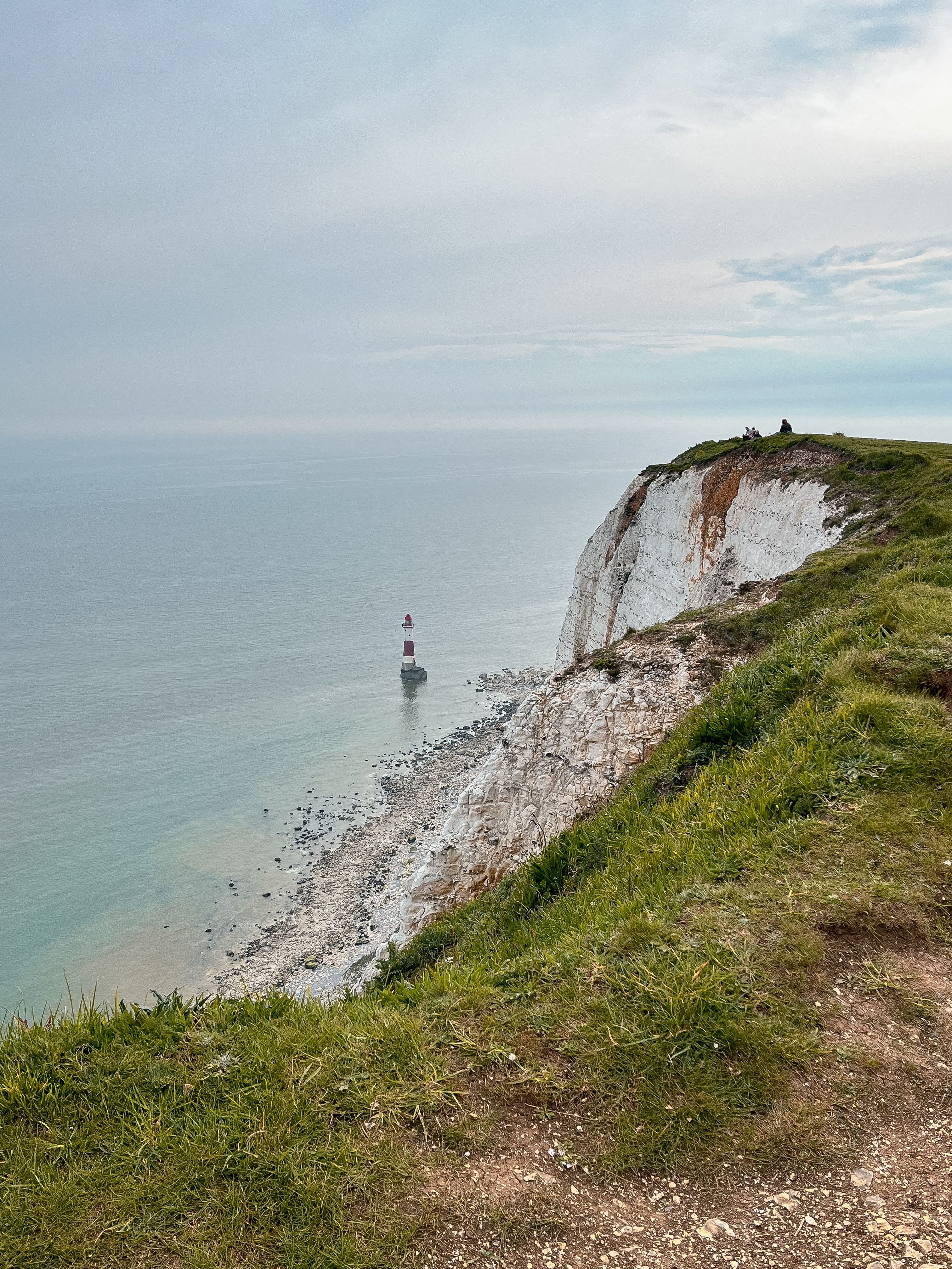 Cliff on Sea Shore · Free Stock Photo