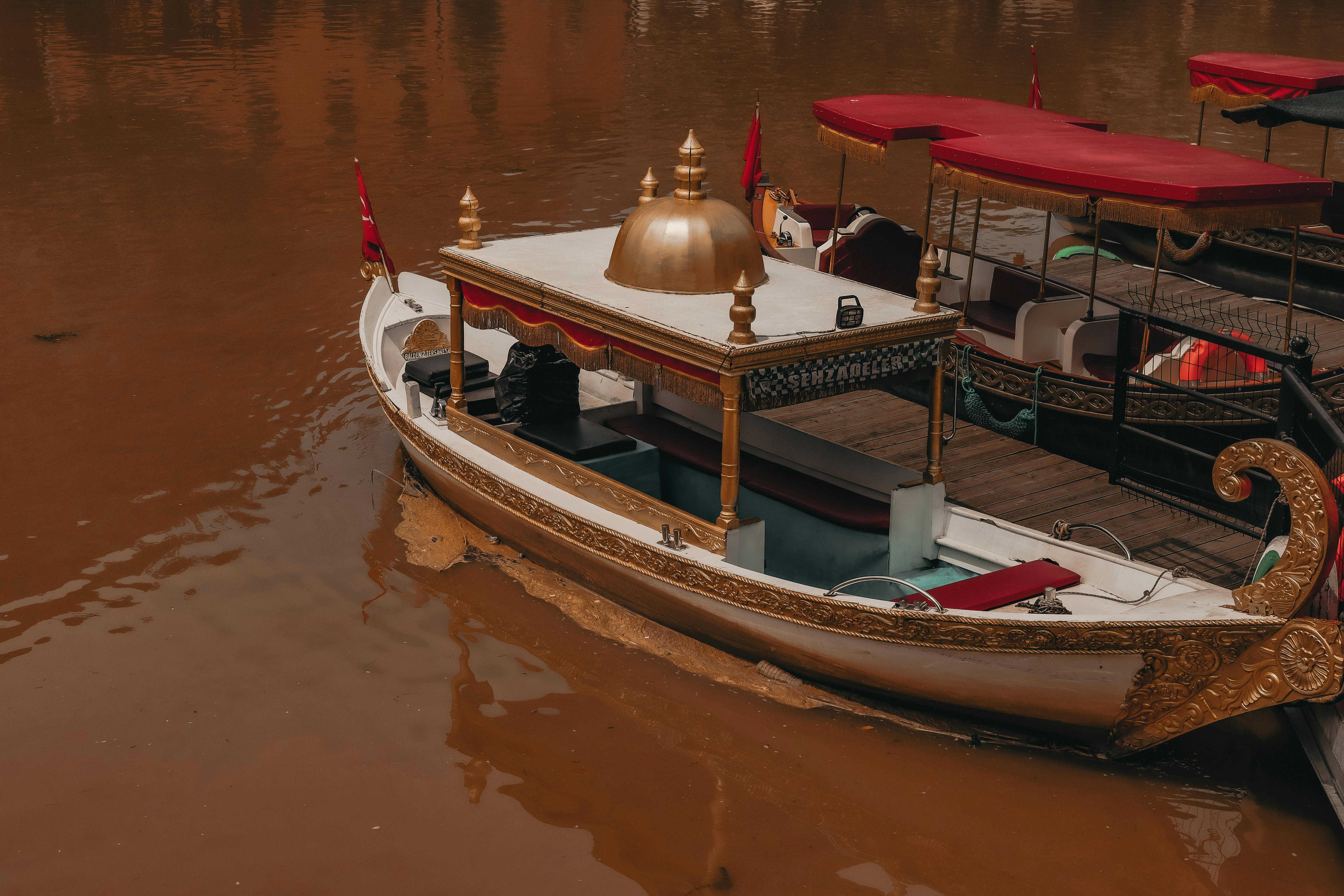 Steam Boat Photos, Download The BEST Free Steam Boat Stock Photos & HD ...