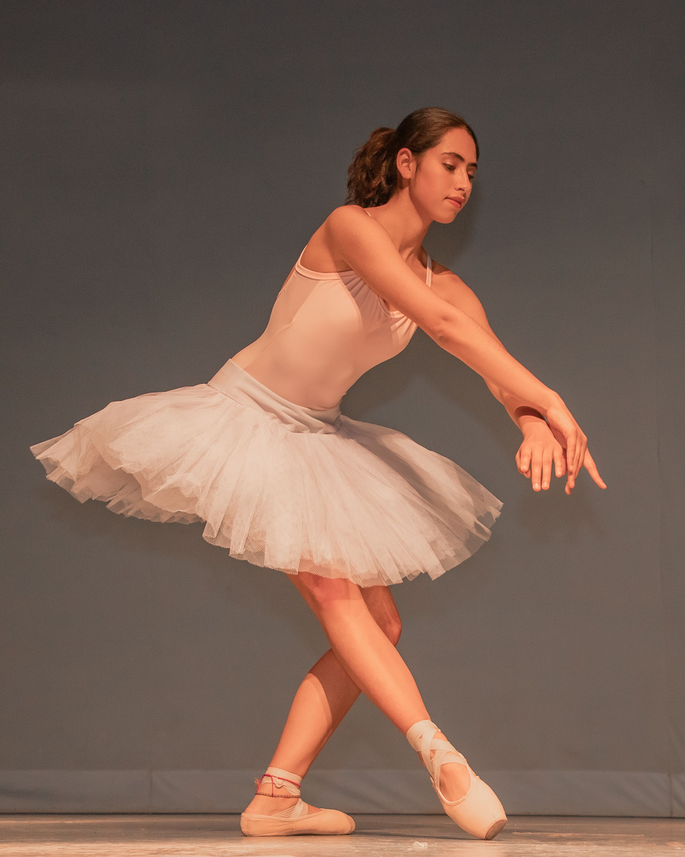 Bailar Photos, Download The BEST Free Bailar Stock Photos & HD Images