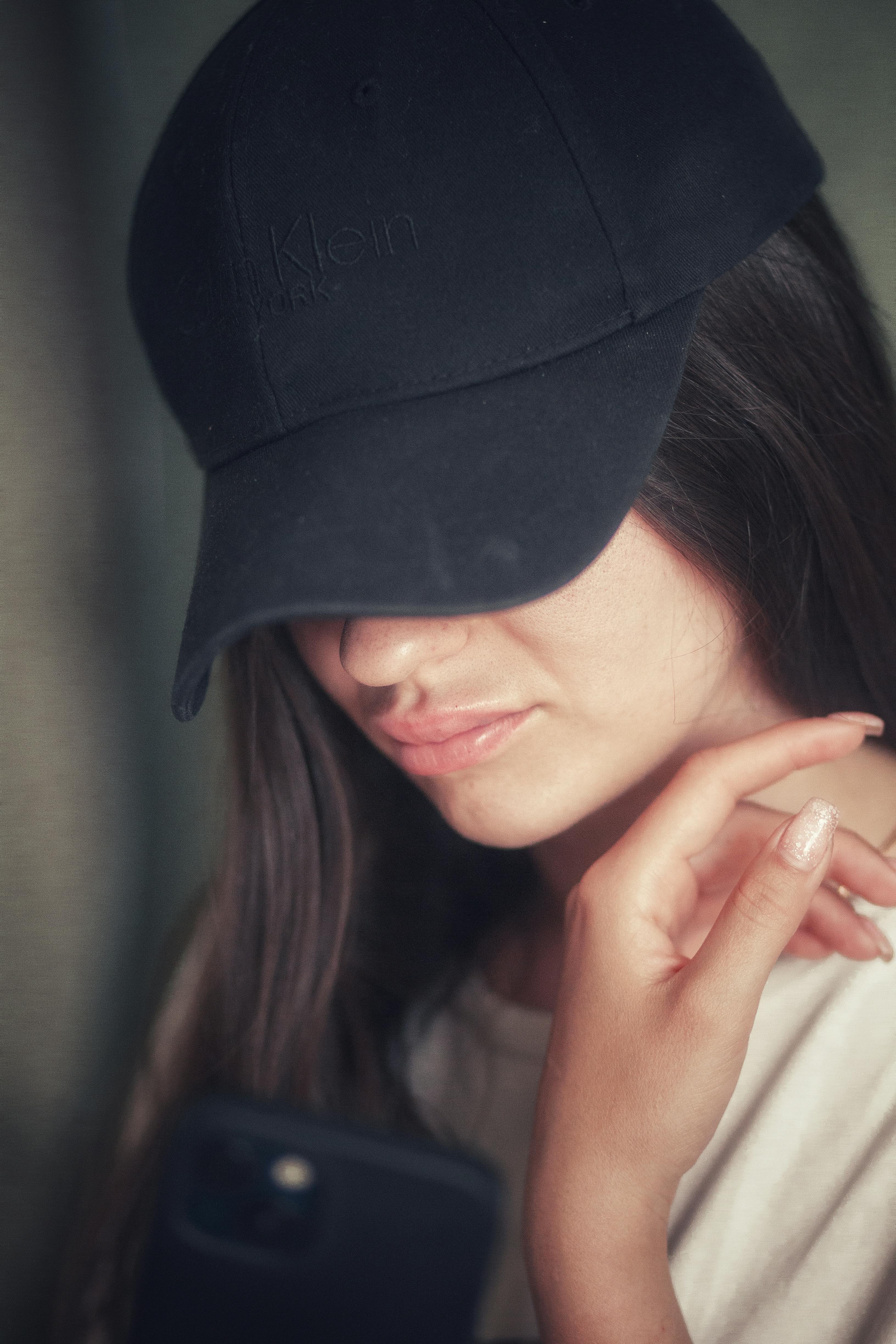 Hand Portrait Photos, Download The BEST Free Hand Portrait Stock Photos ...