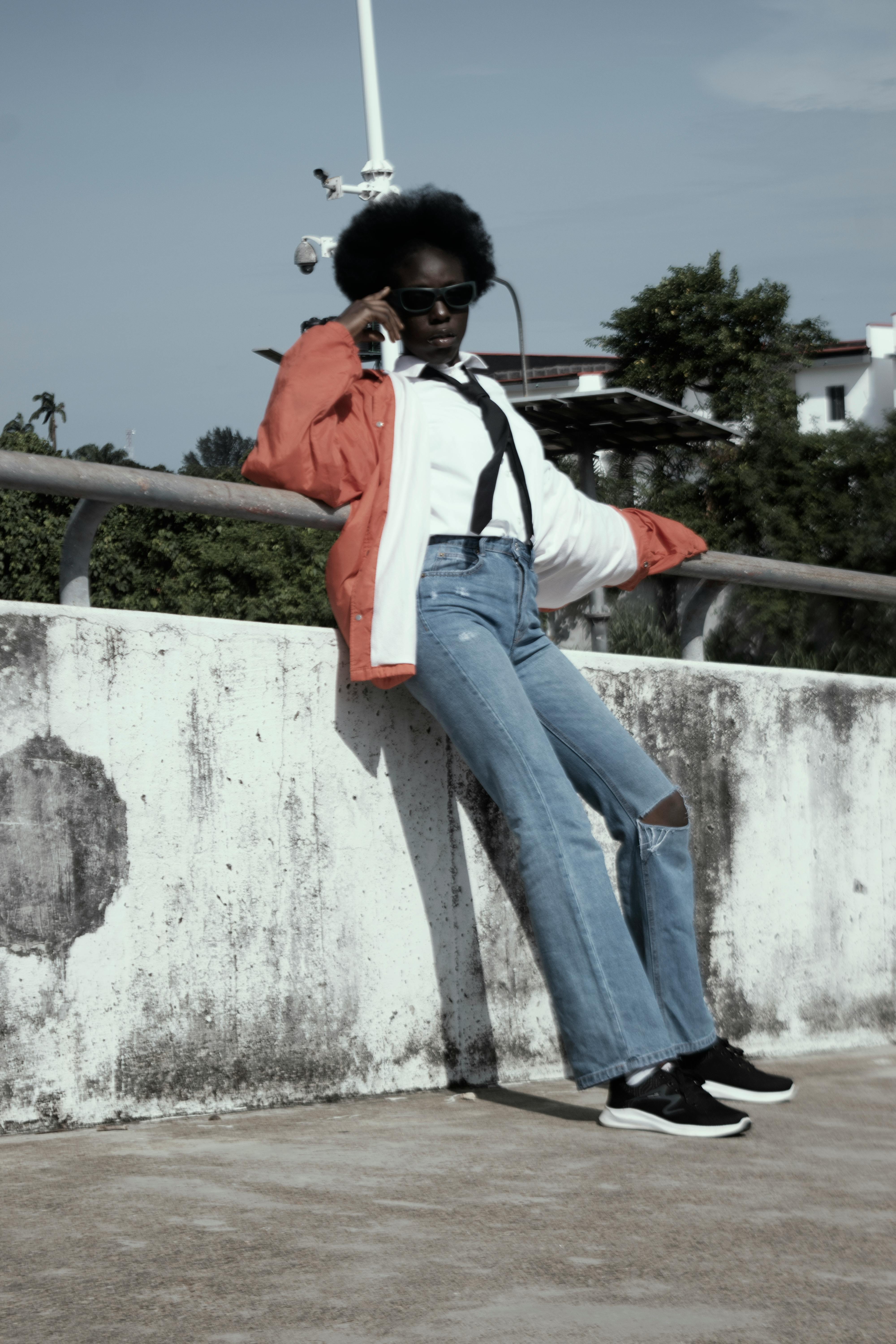 Model in Jeans · Free Stock Photo