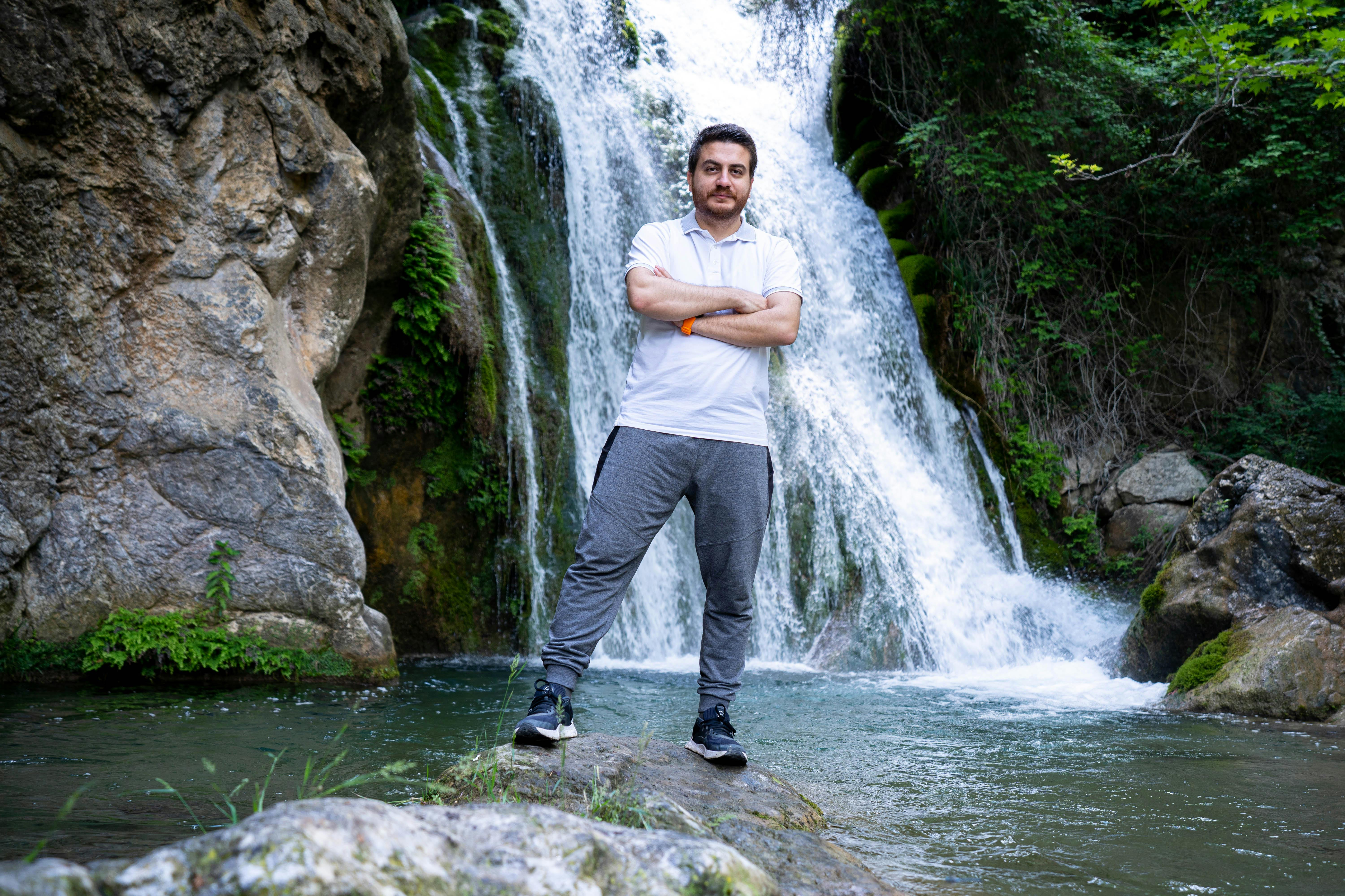 A Man In Waterfall Photos, Download The BEST Free A Man In Waterfall ...