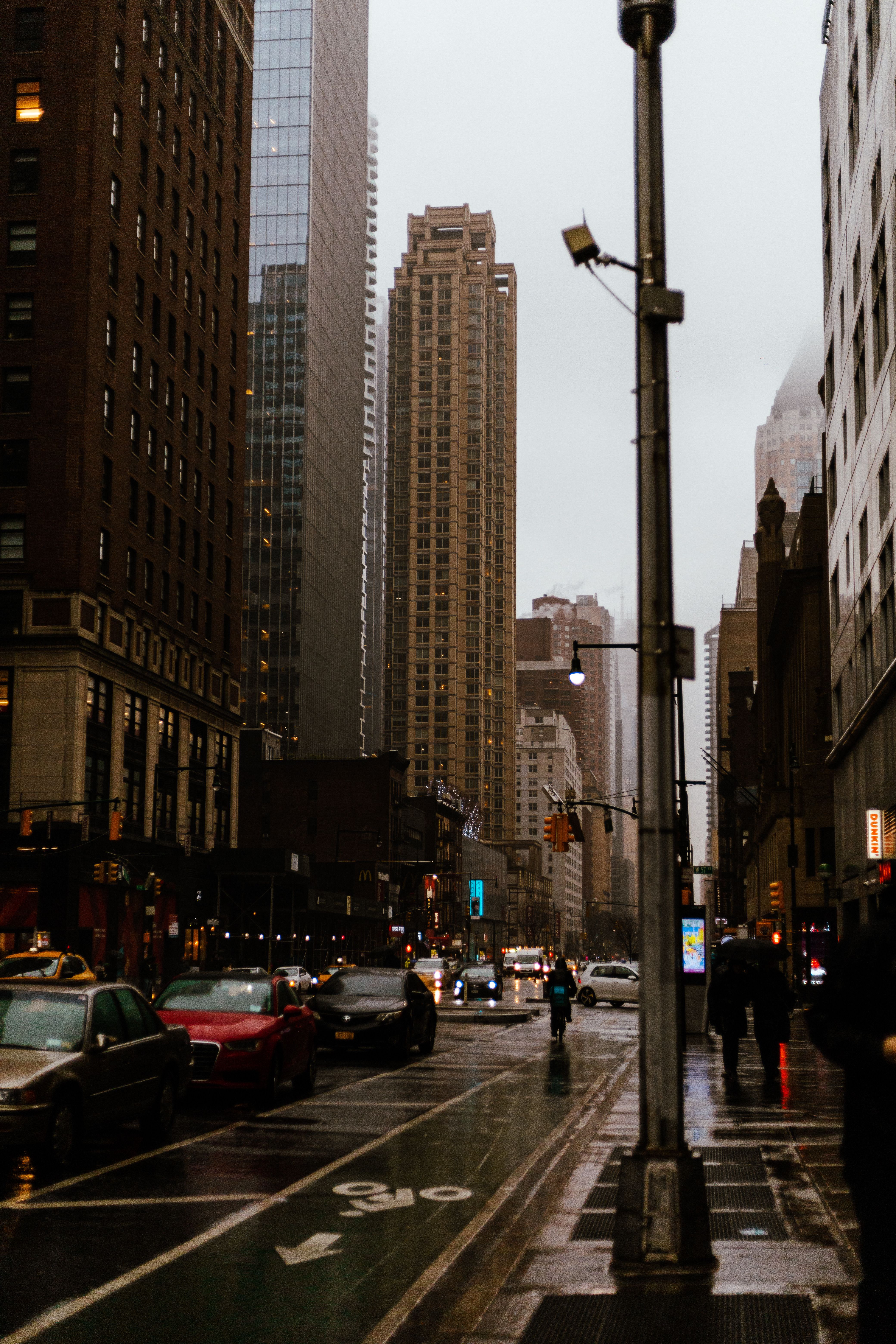 Overcast over Street in New York · Free Stock Photo