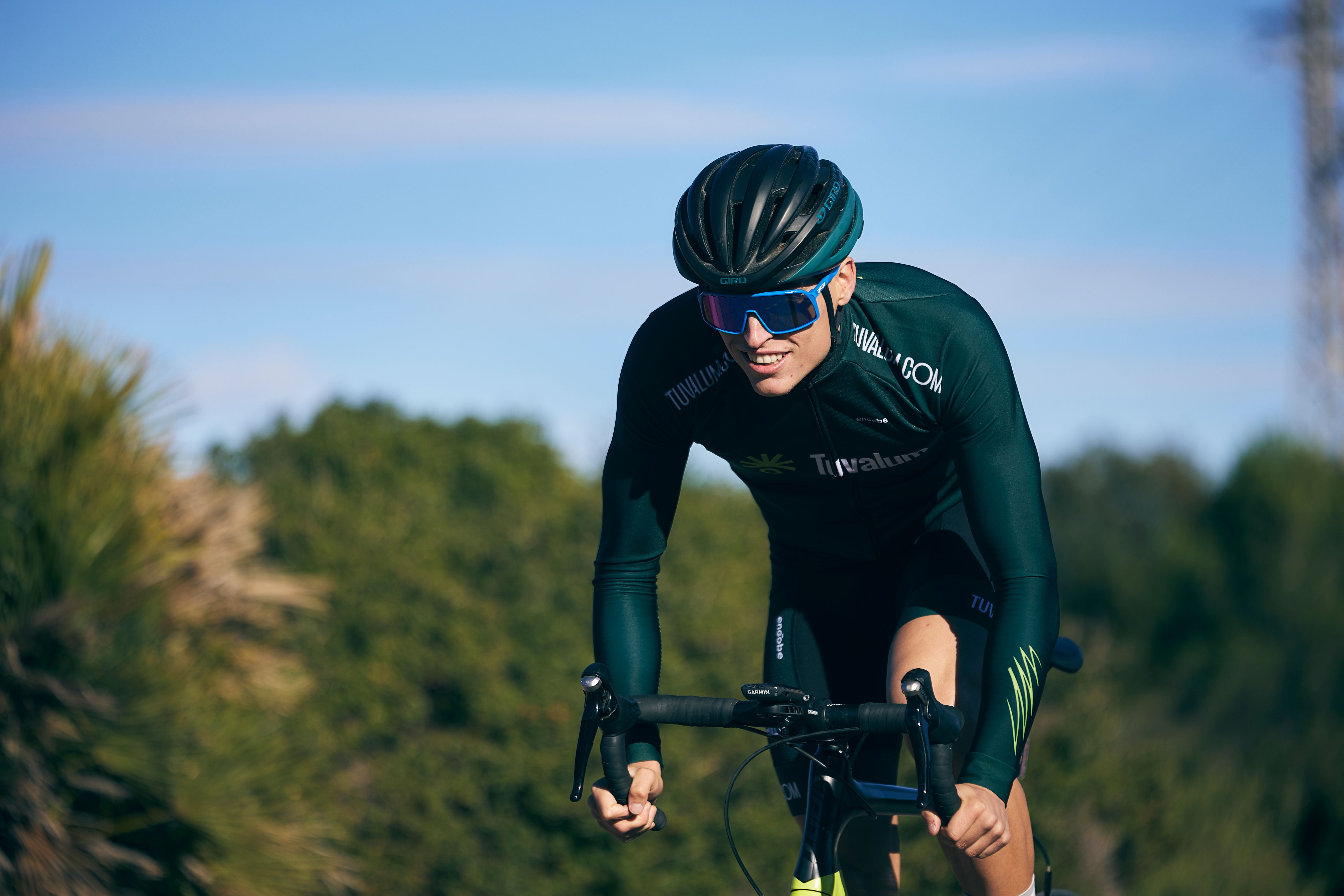Cyclist on Road Bike · Free Stock Photo