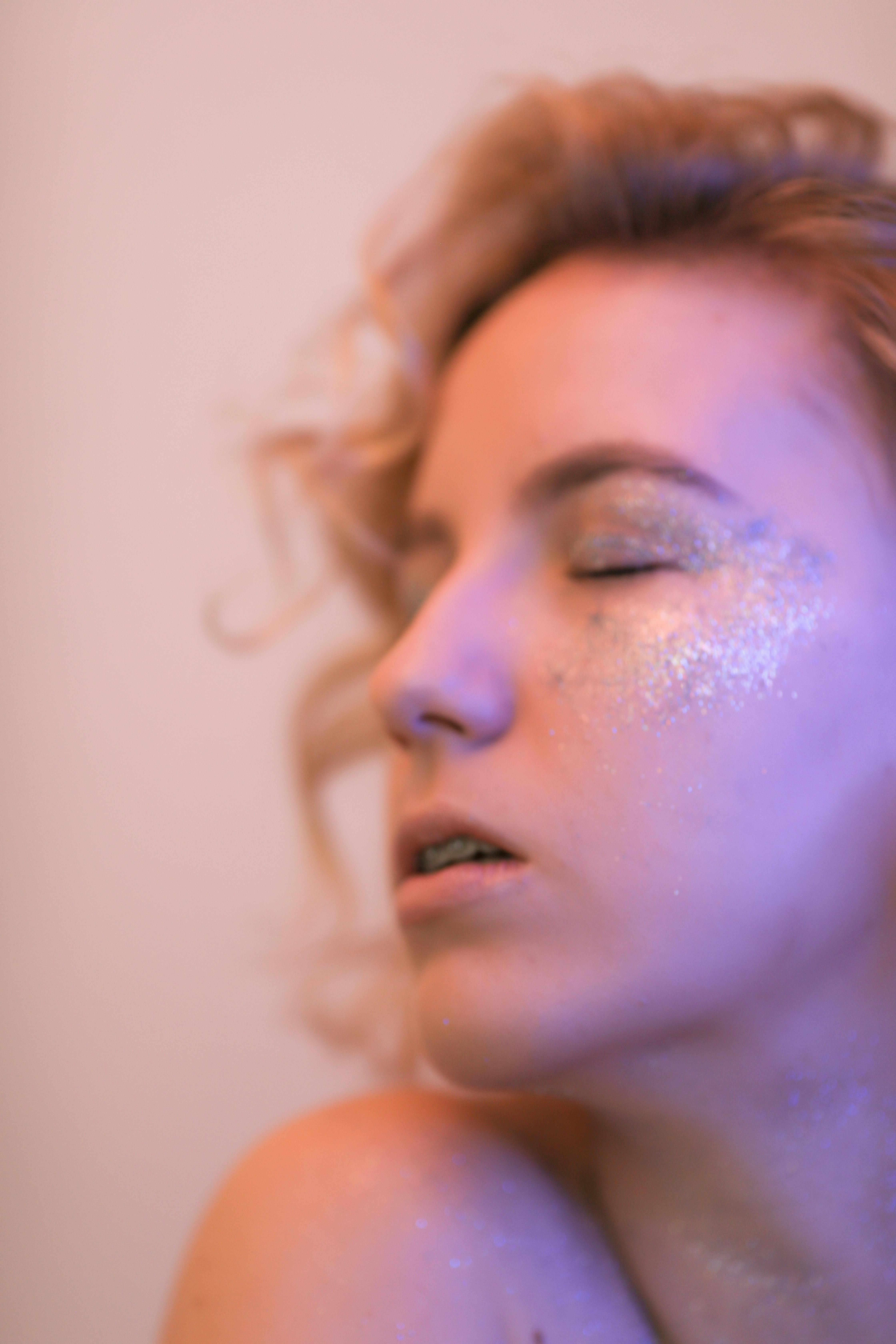 Face Shoot Photos, Download The BEST Free Face Shoot Stock Photos & HD ...