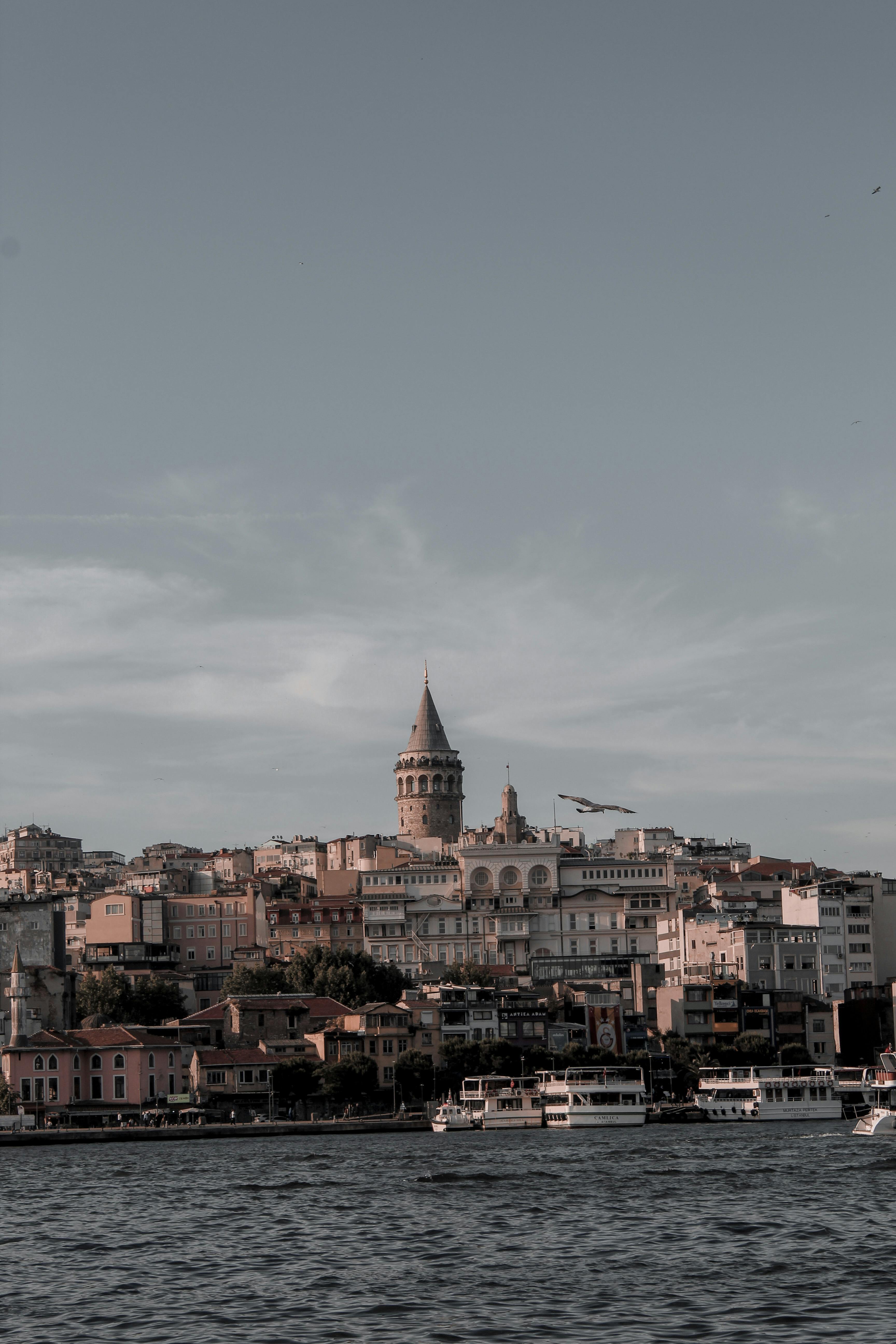 Water Towers in Park Adailiya · Free Stock Photo