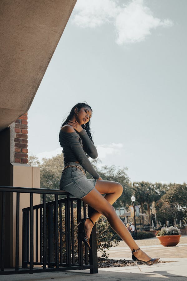 Tall Black Woman Photos, Download The BEST Free Tall Black Woman Stock ...