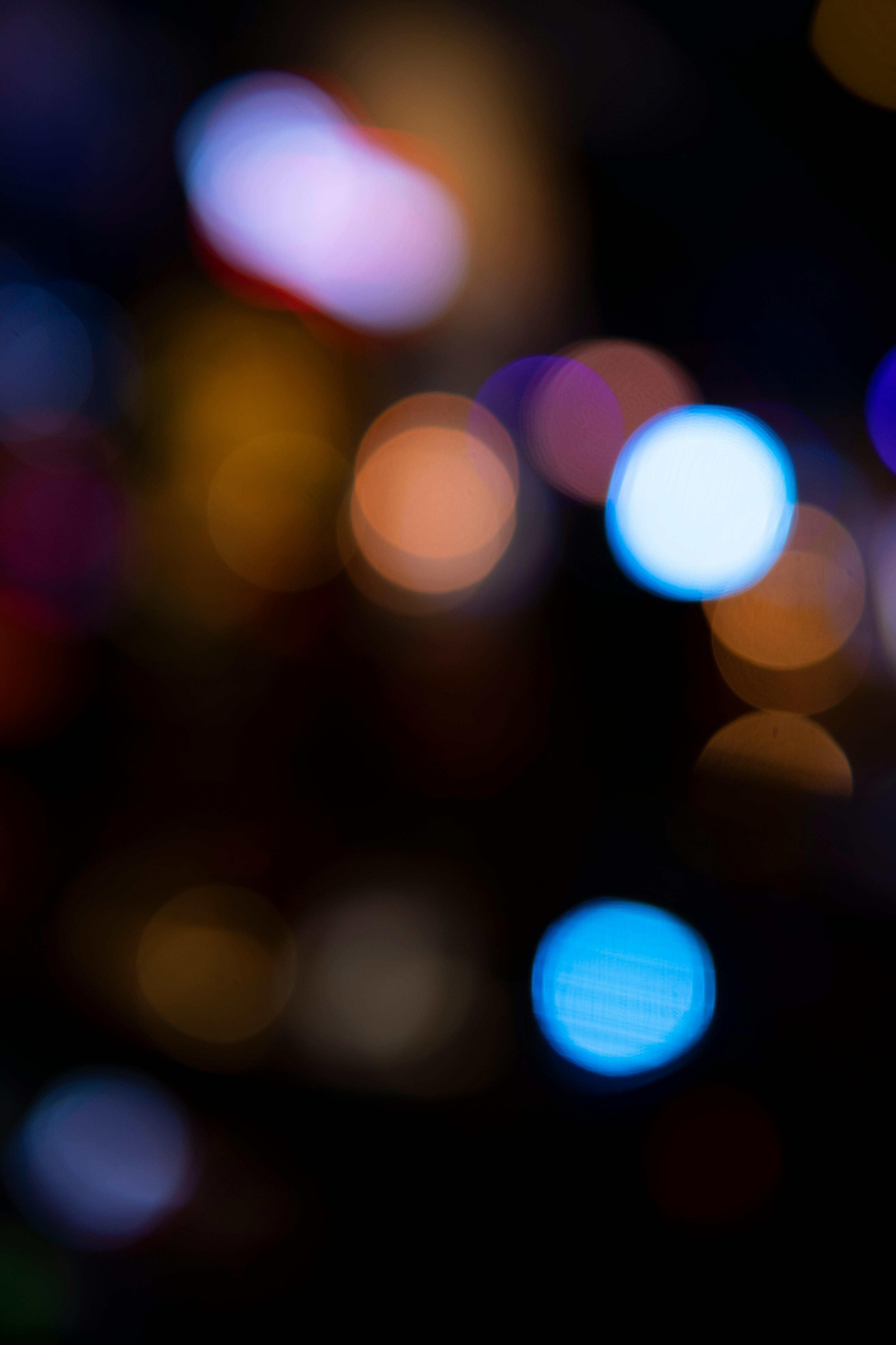 Round Faded Lights during Nighttime · Free Stock Photo