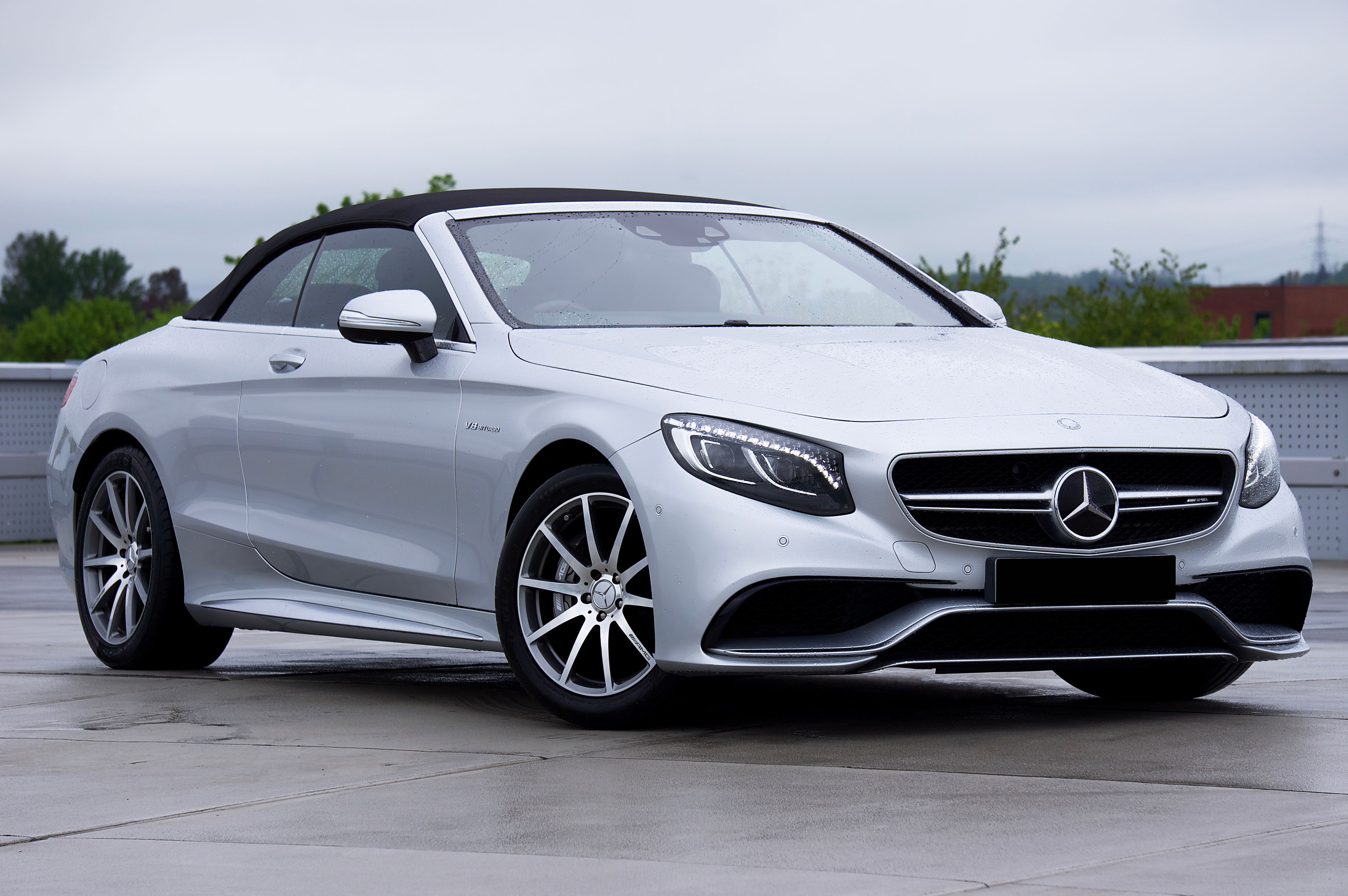 White Mercedes Benz Convertible Coupe · Free Stock Photo