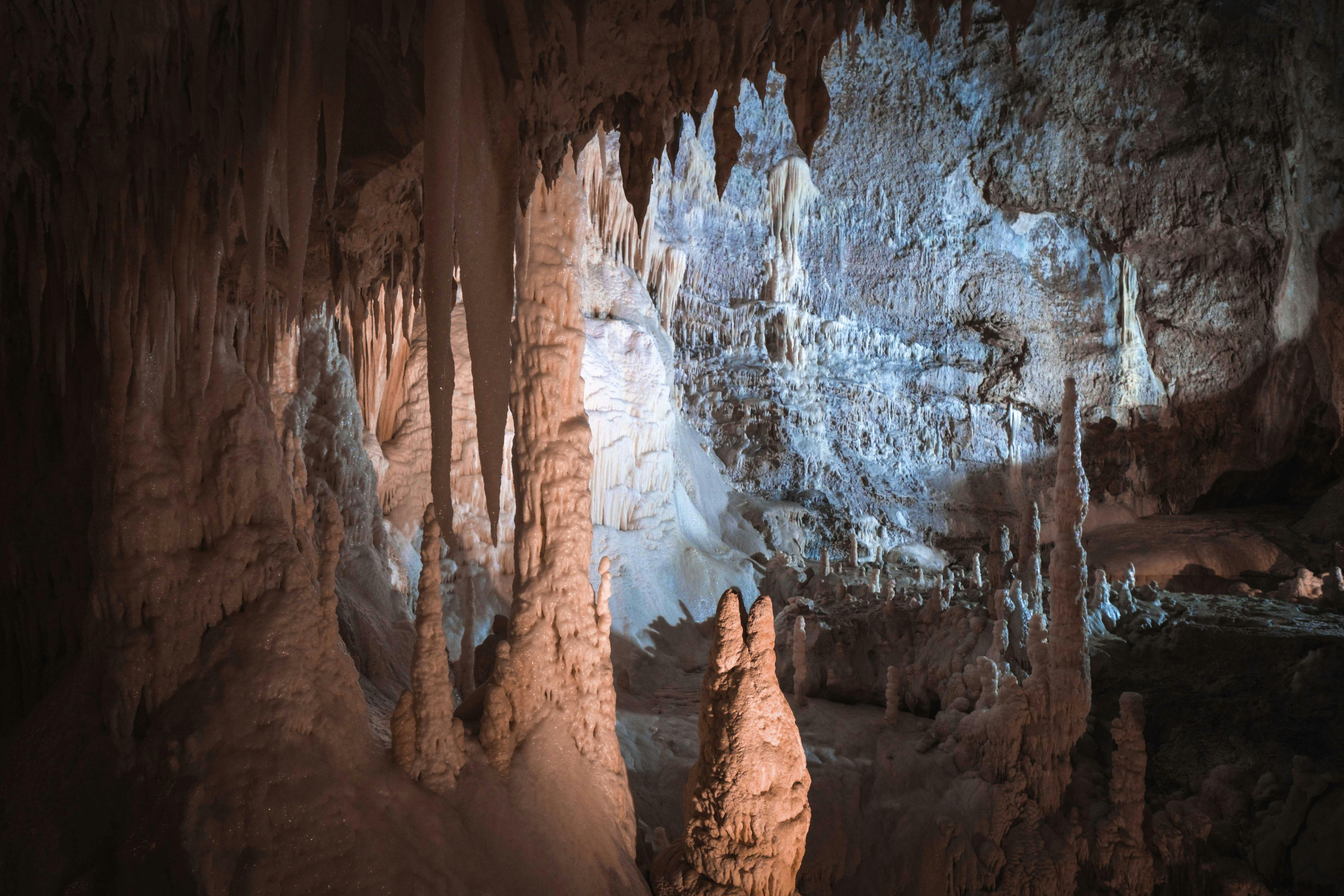 Interior of Cave · Free Stock Photo