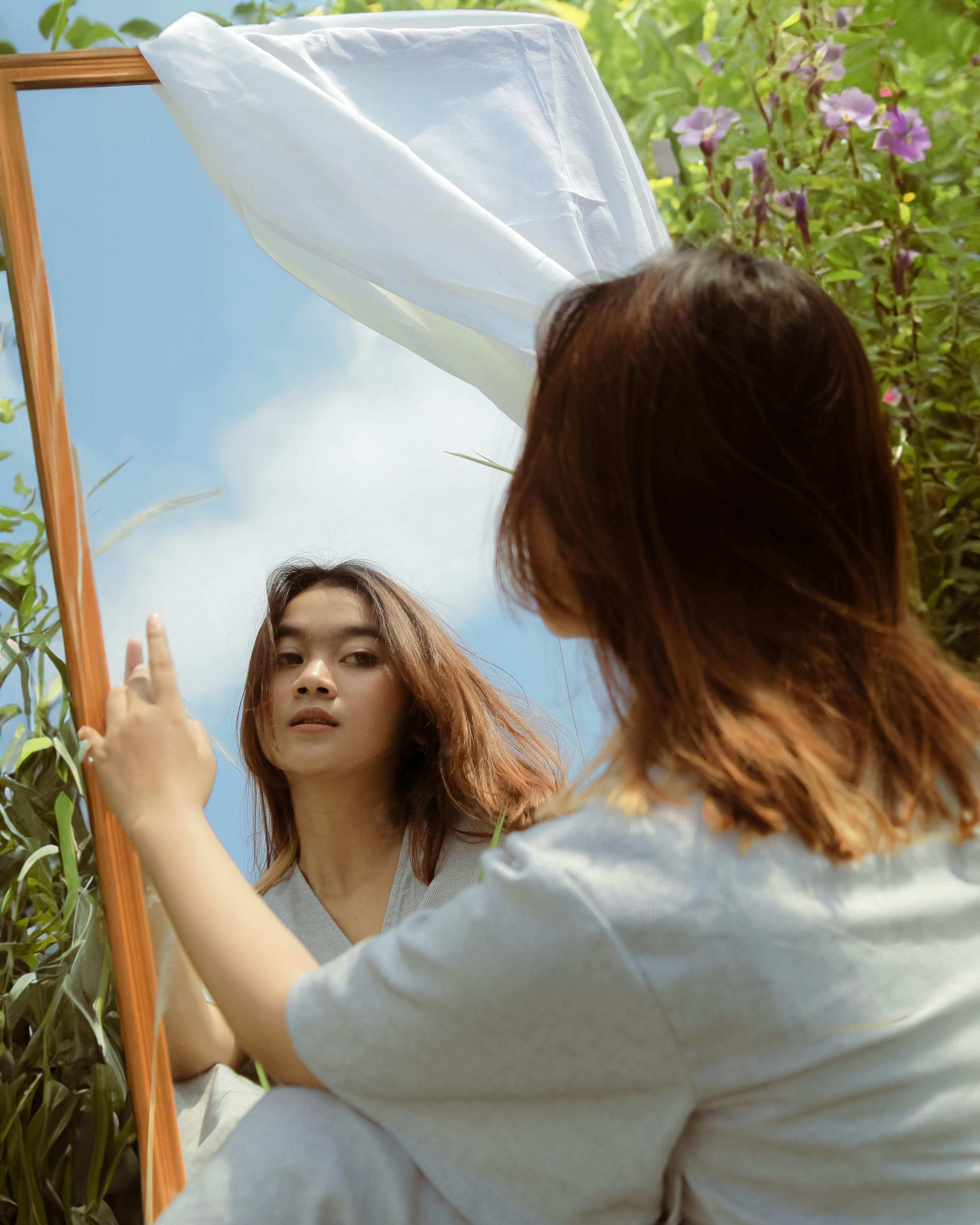 Batanes Pit Viper on Woman Back · Free Stock Photo