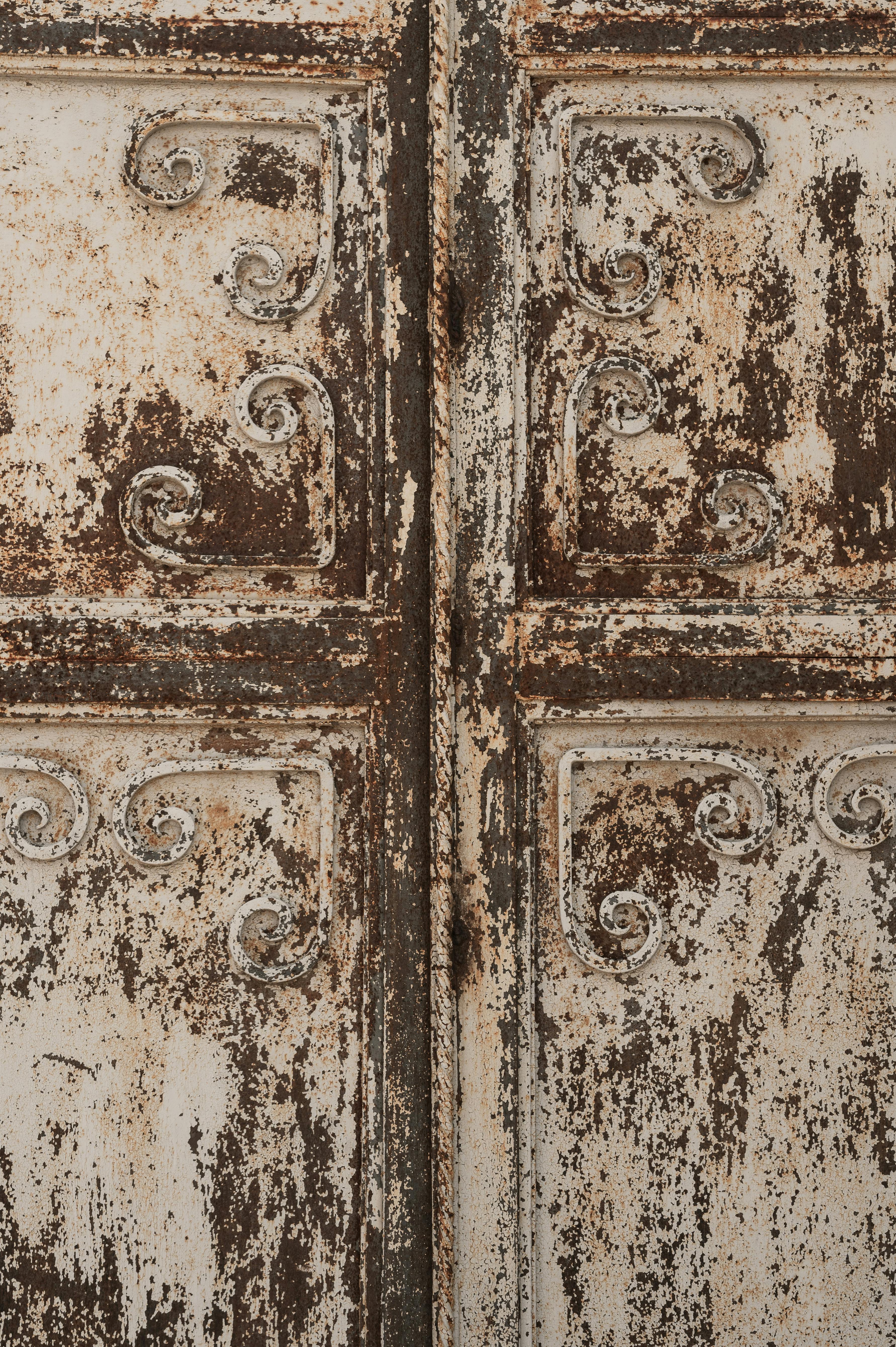 Old Decayed Door Texture · Free Stock Photo