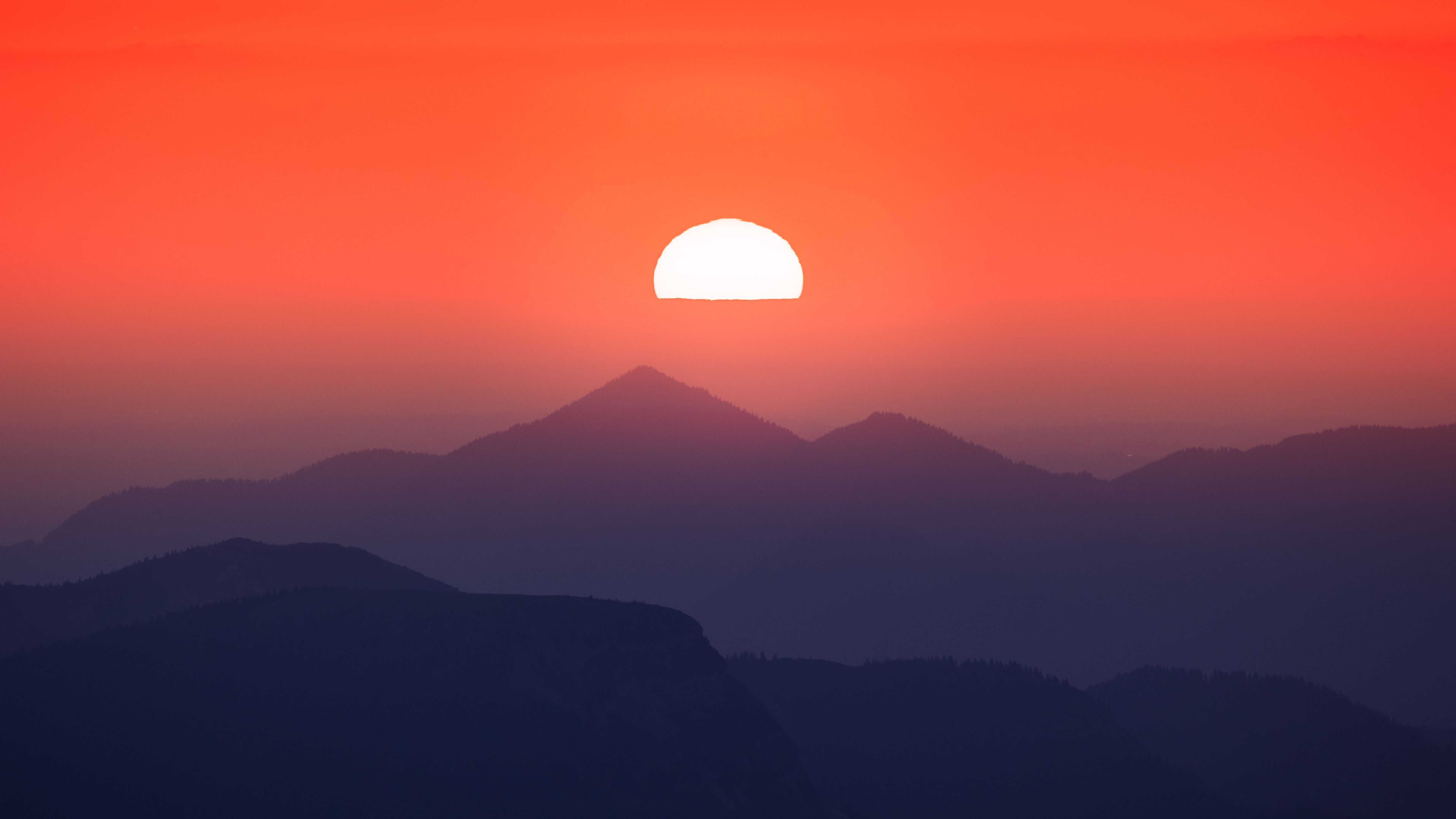 "Distant Horizon" · Free Stock Photo