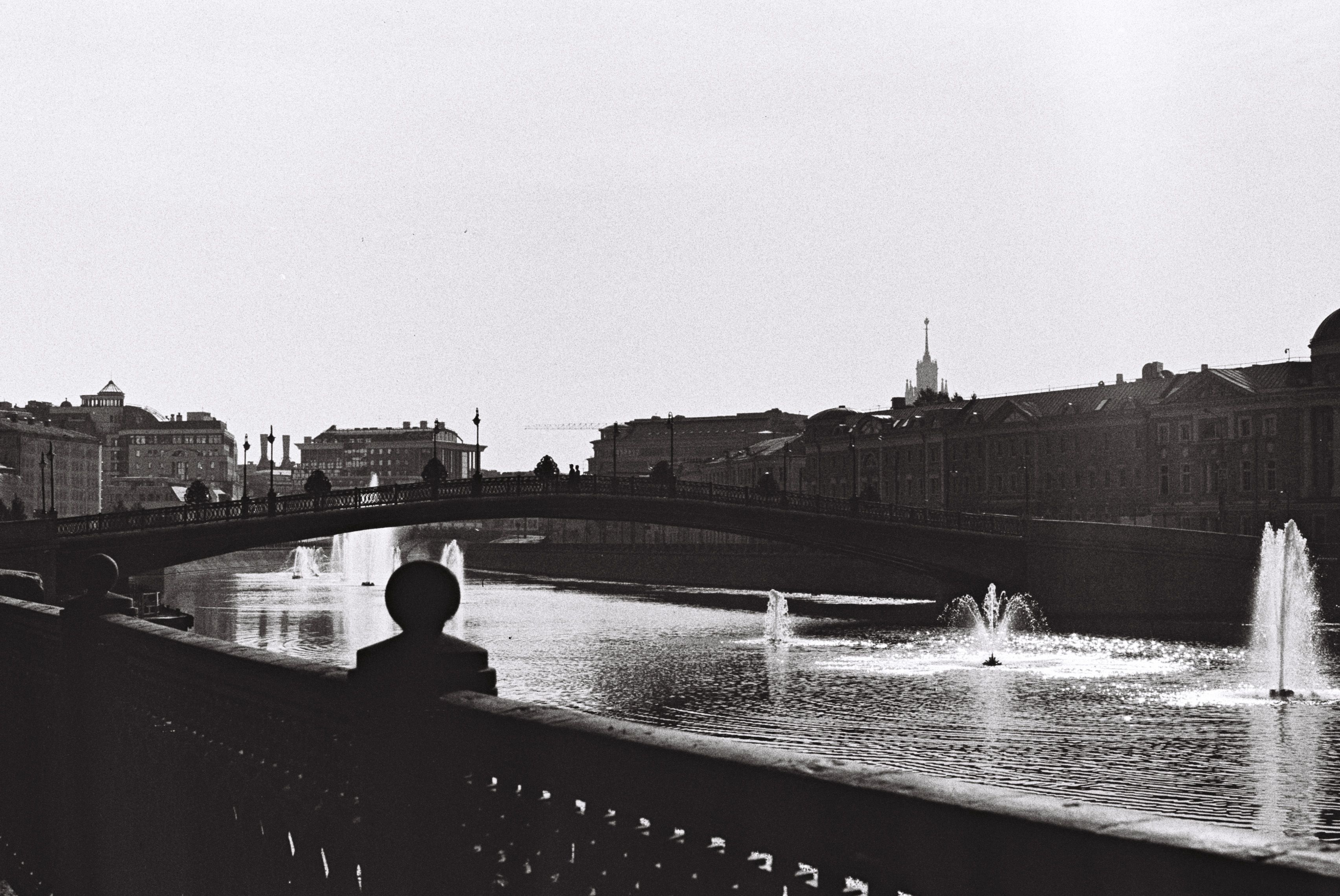 Fountains on River in City · Free Stock Photo