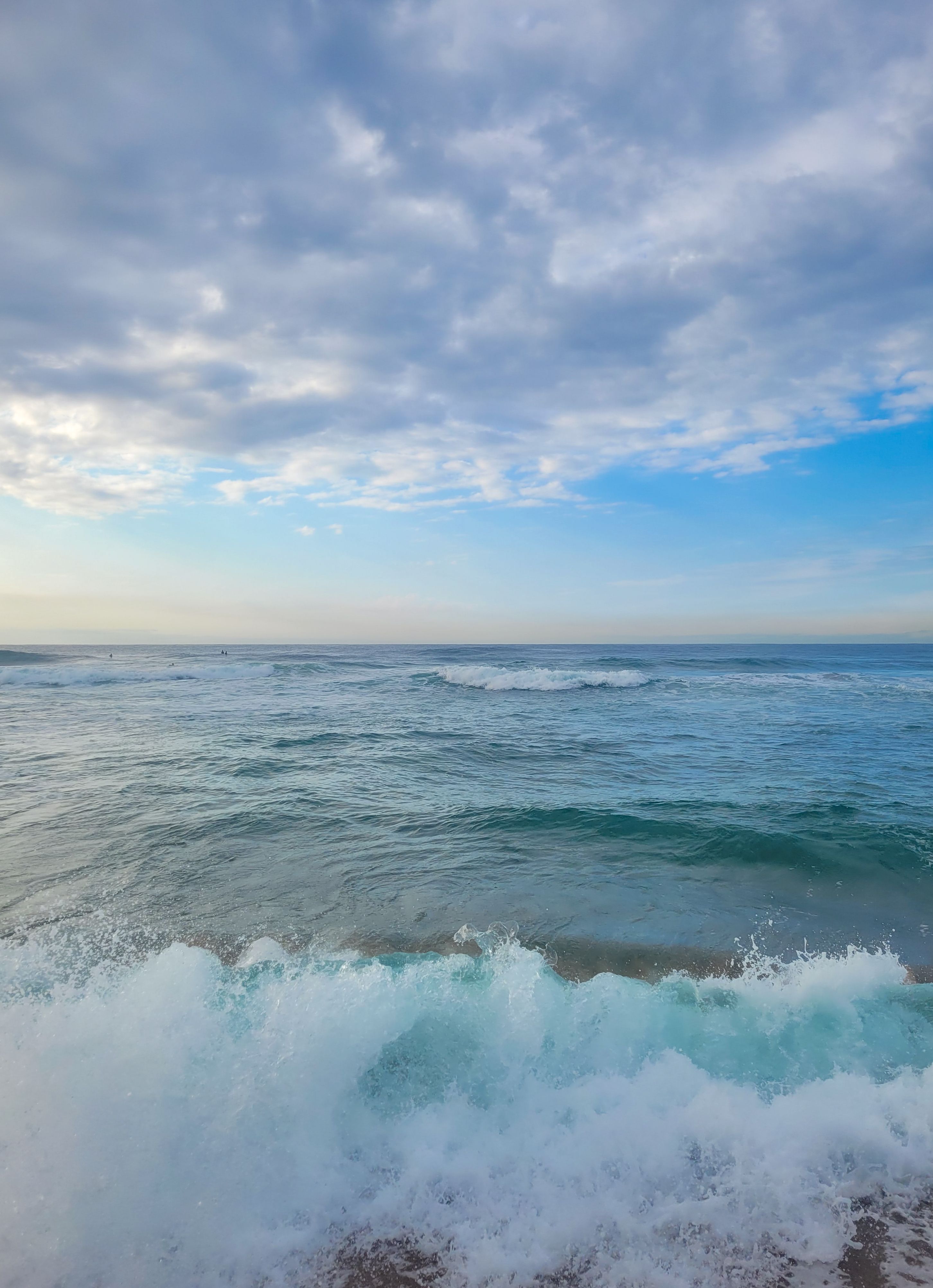 Wave on Sea Shore · Free Stock Photo