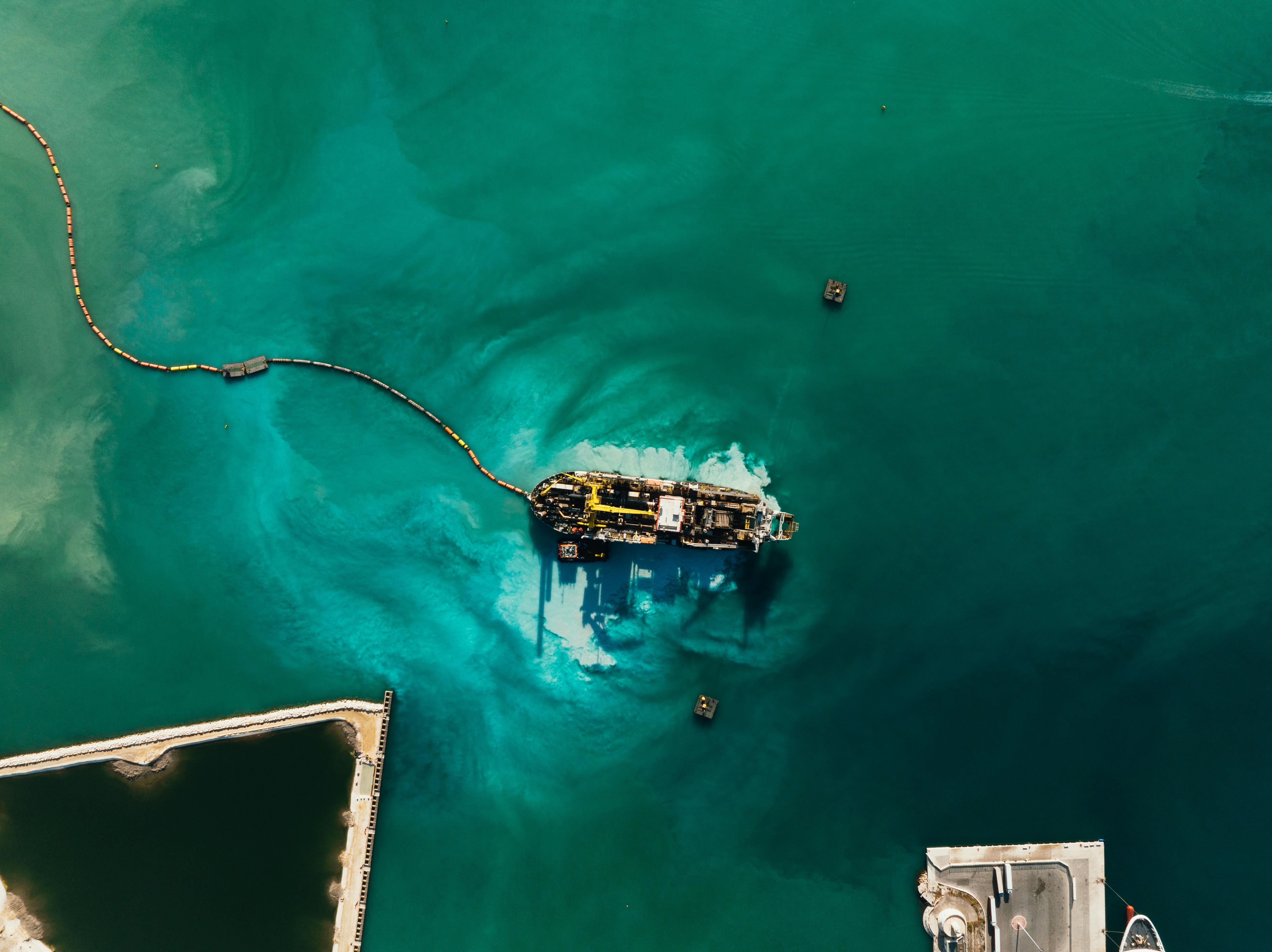 Ship Piping Photos, Download The BEST Free Ship Piping Stock Photos ...