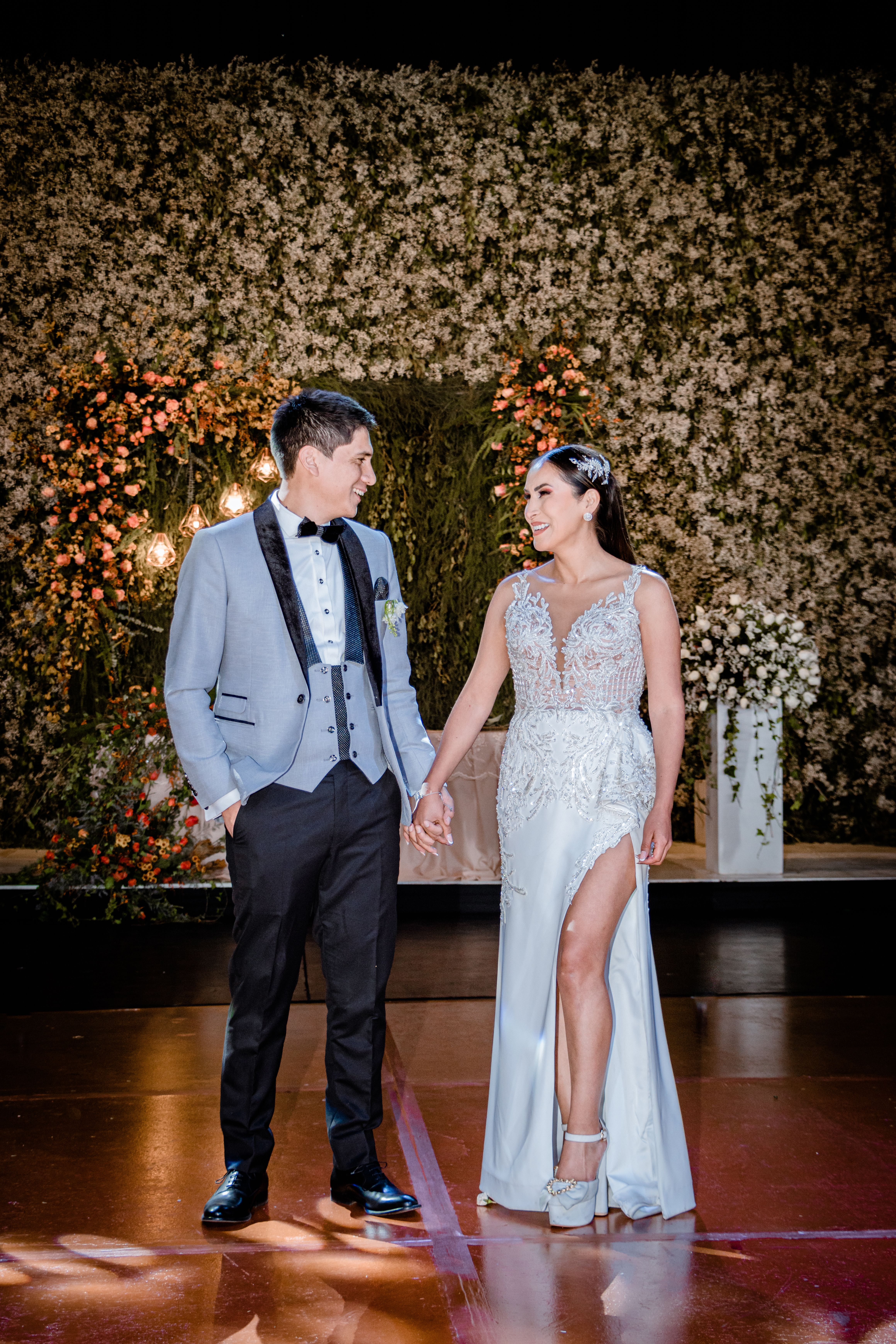Newlyweds Holding Hands · Free Stock Photo