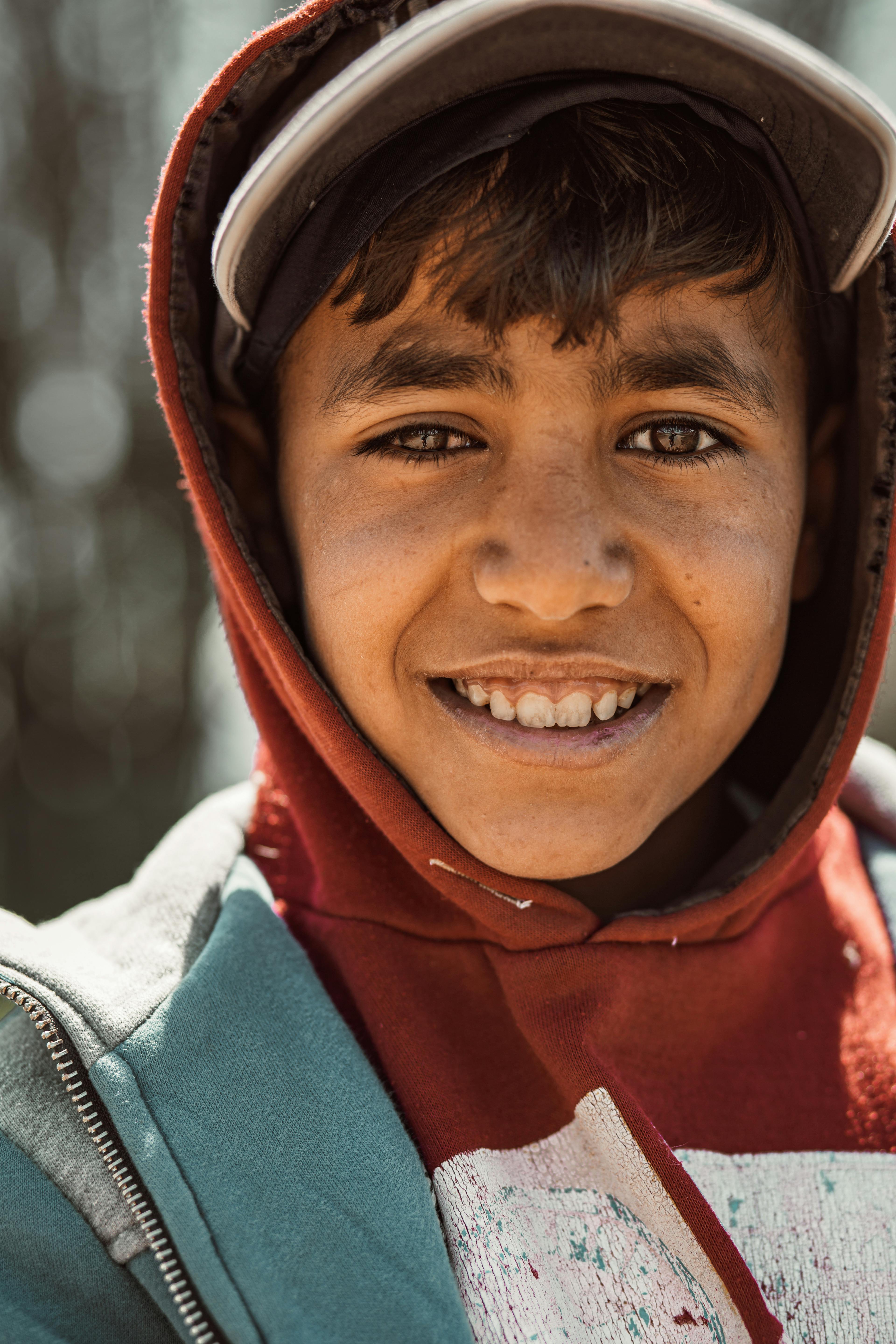 Foto de stock gratuita sobre adolescente, cara, chaval, encapuchado ...