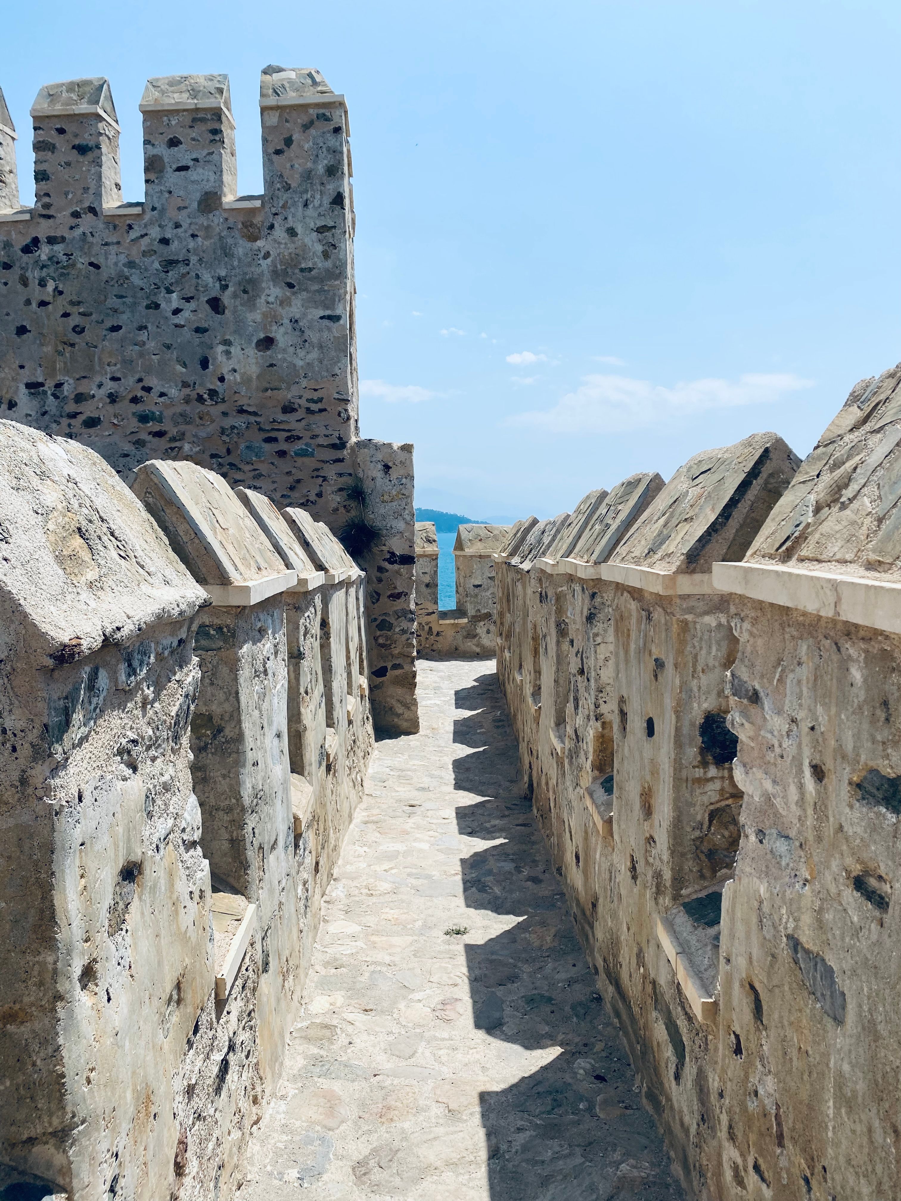 Castle at Beach · Free Stock Photo