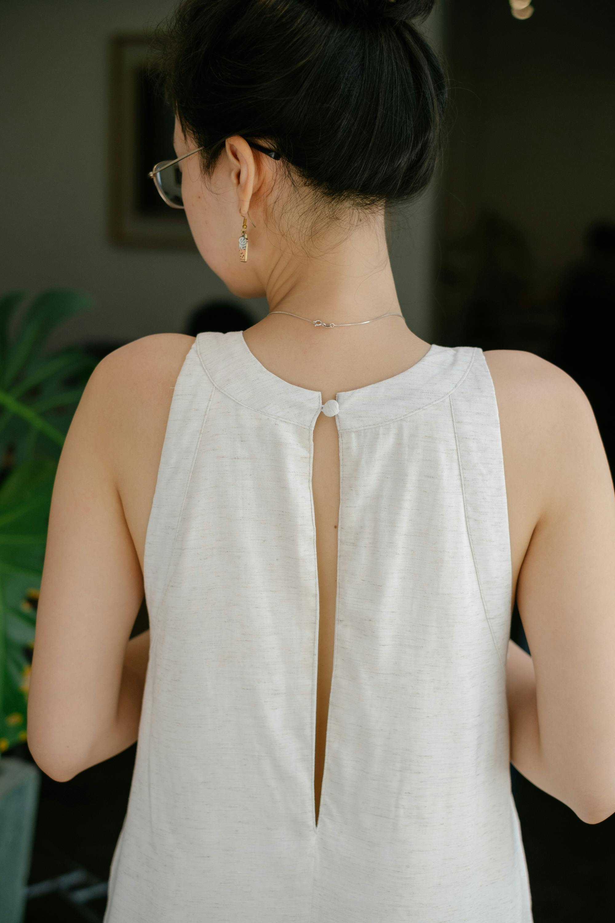 Back View of a Woman · Free Stock Photo