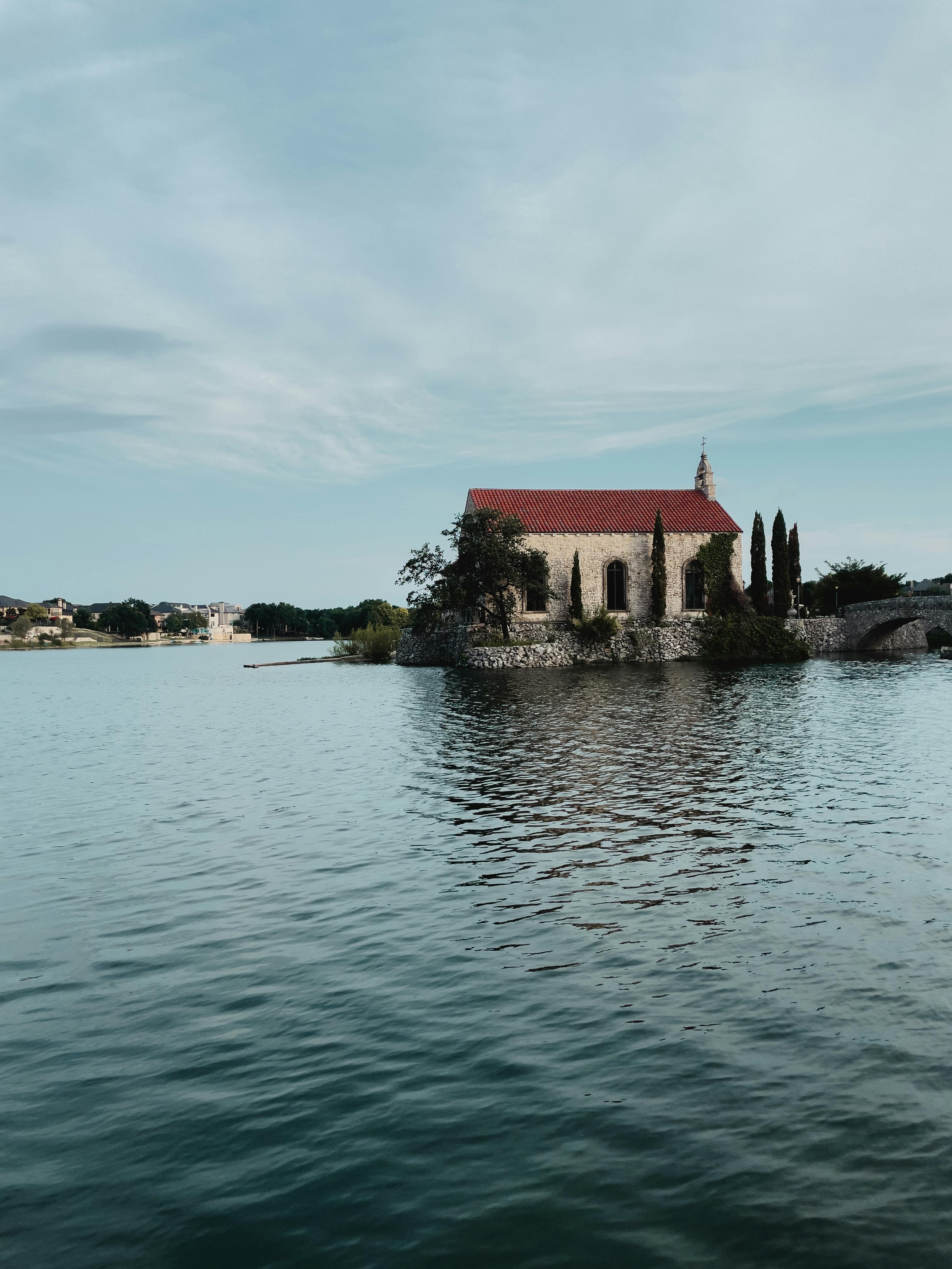 Foto de stock gratuita sobre capilla de la bella donna, edificio ...