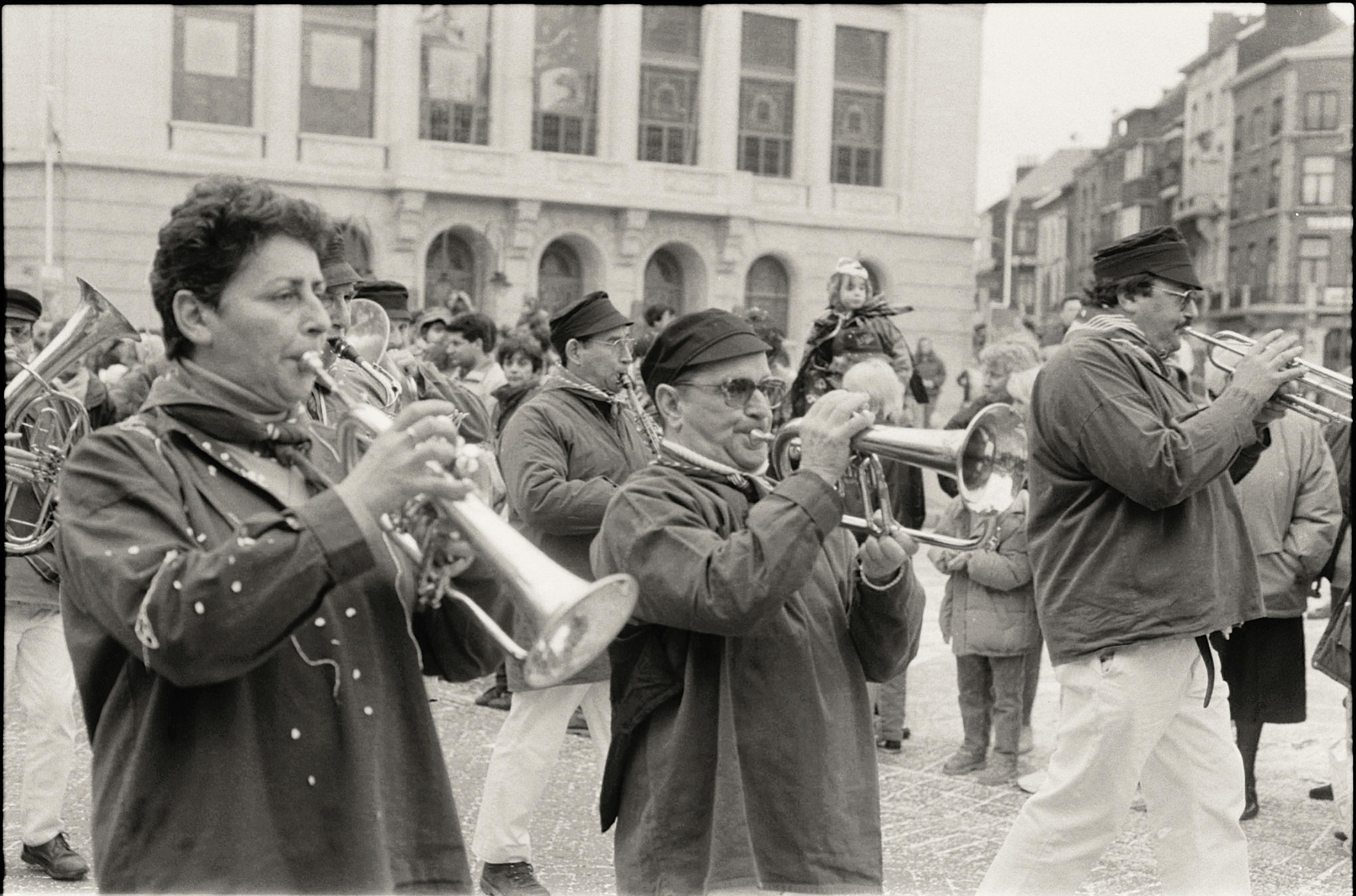 Brass Band on Parade · Free Stock Photo