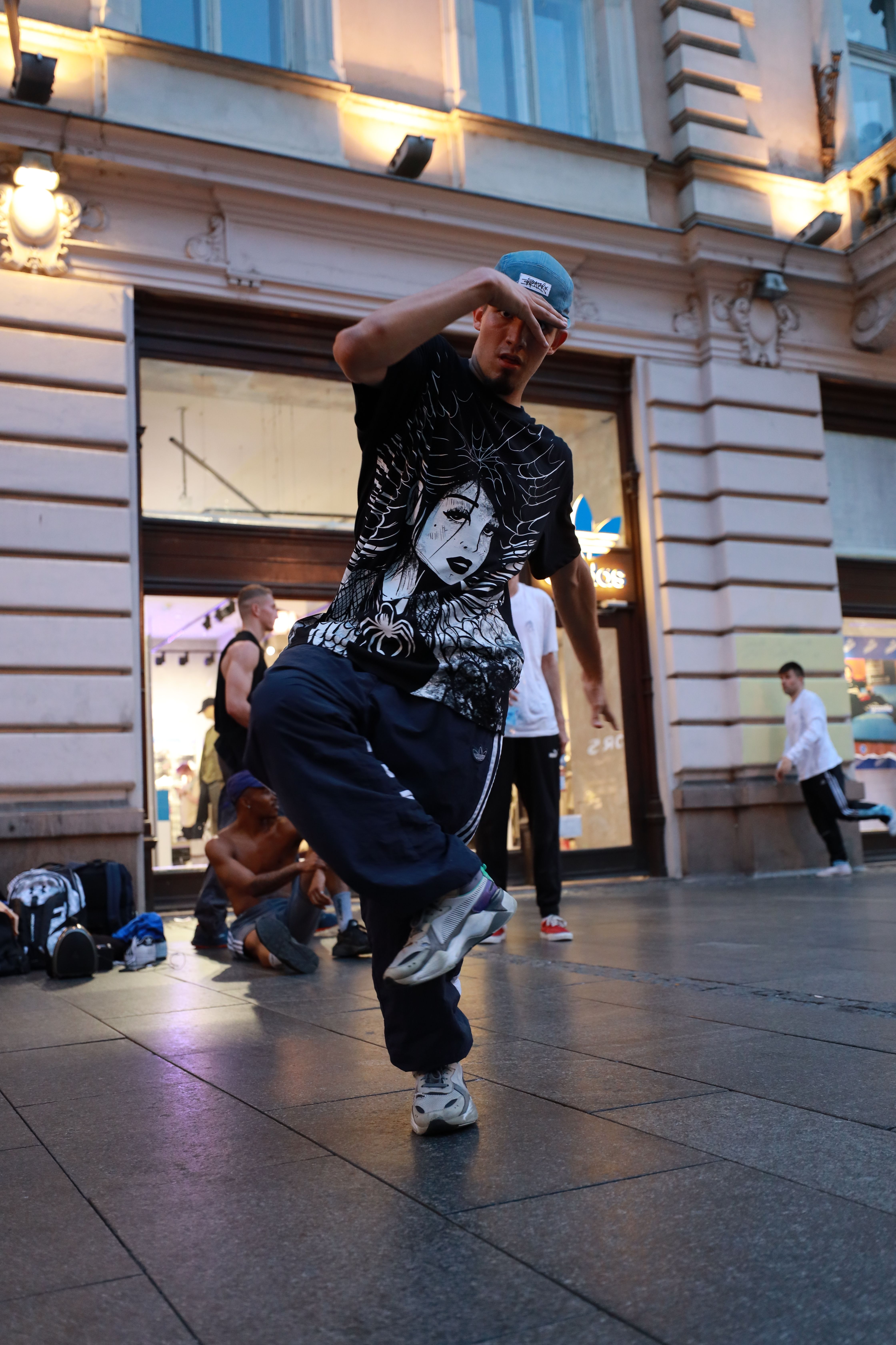 Breakdancing Man Posing · Free Stock Photo