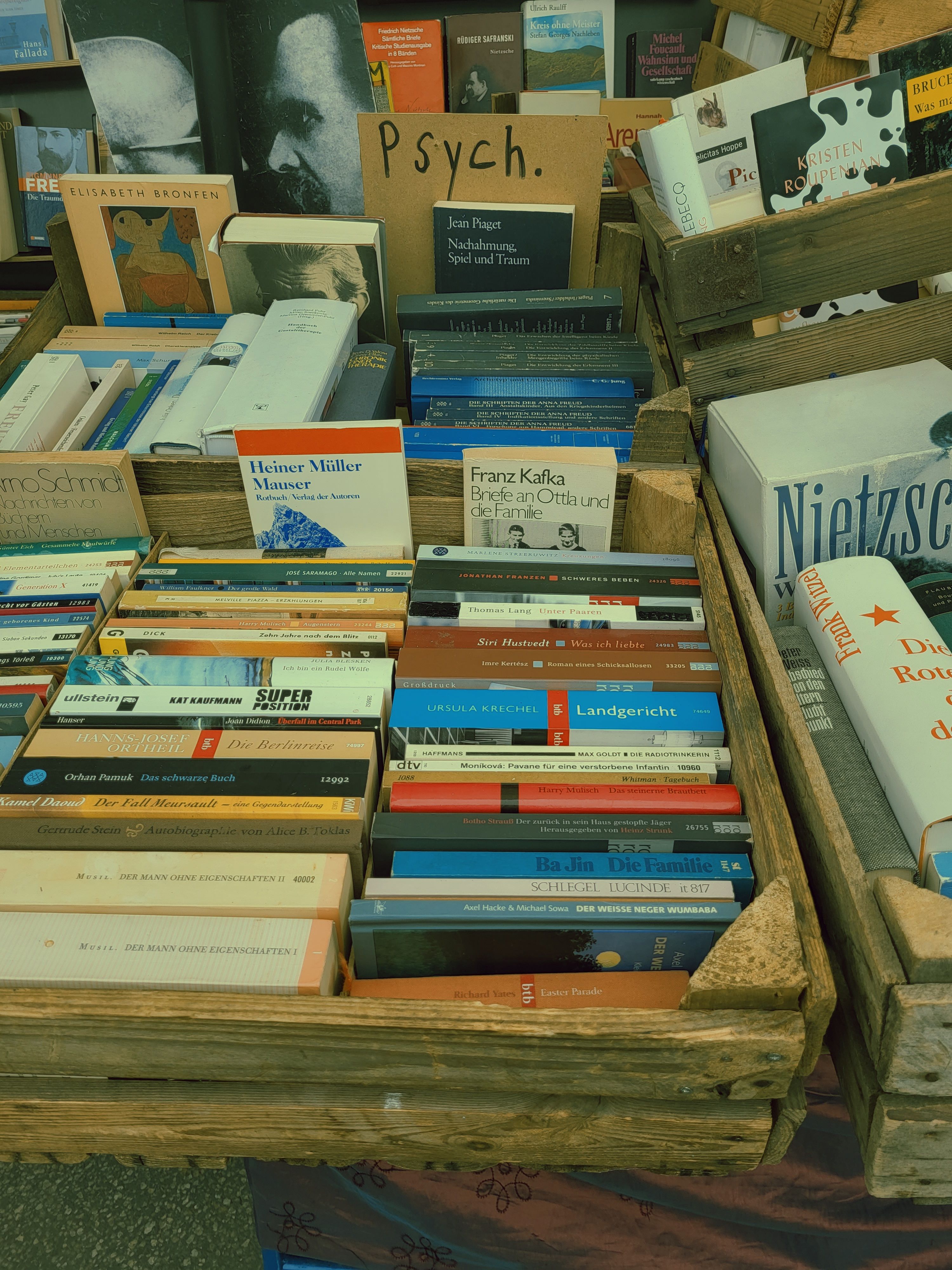 Journal Box Photos, Download The BEST Free Journal Box Stock Photos ...