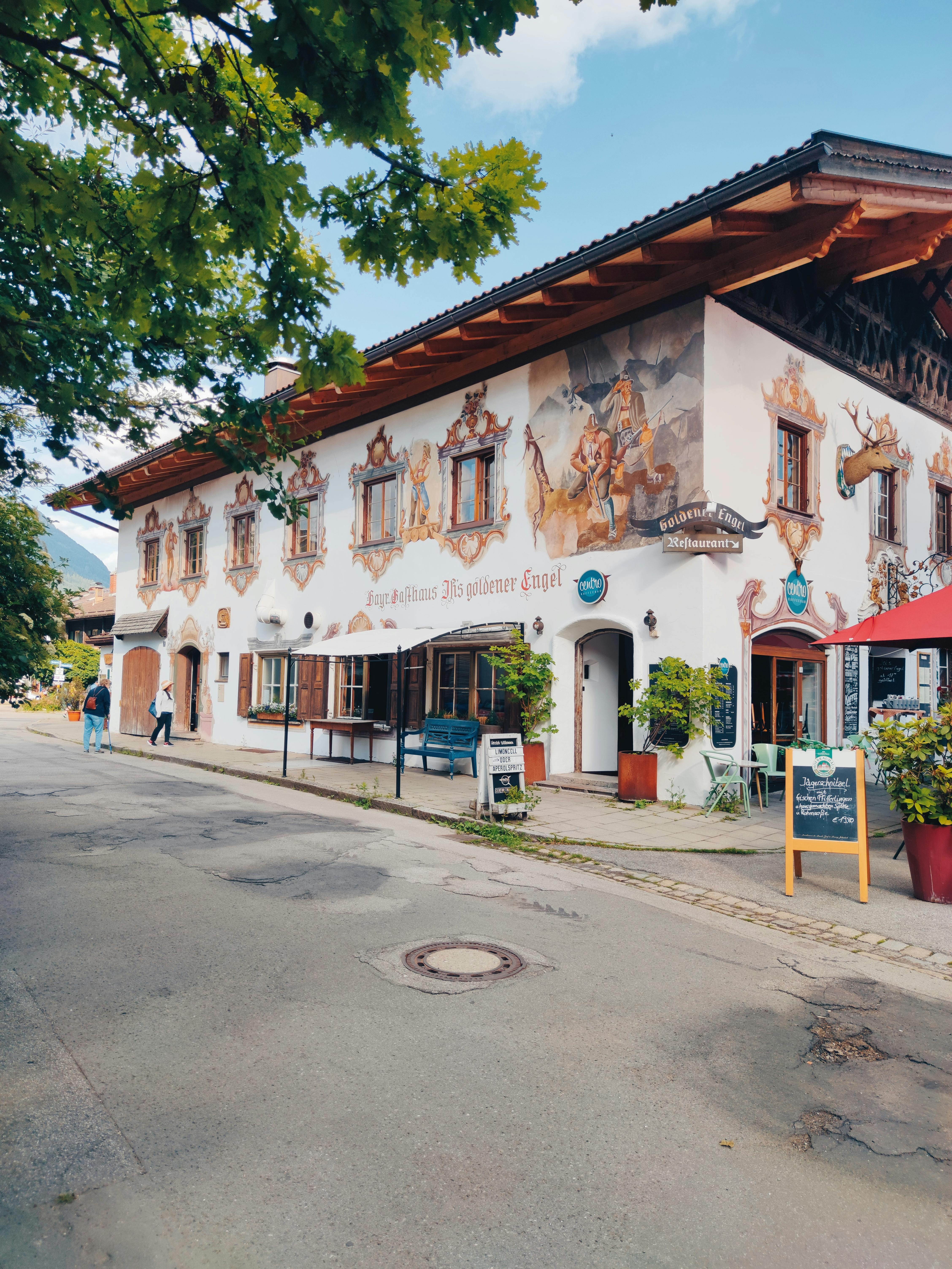 Isis Goldener Engel Restaurant in Garmisch-Partenkirchen, Bavaria ...