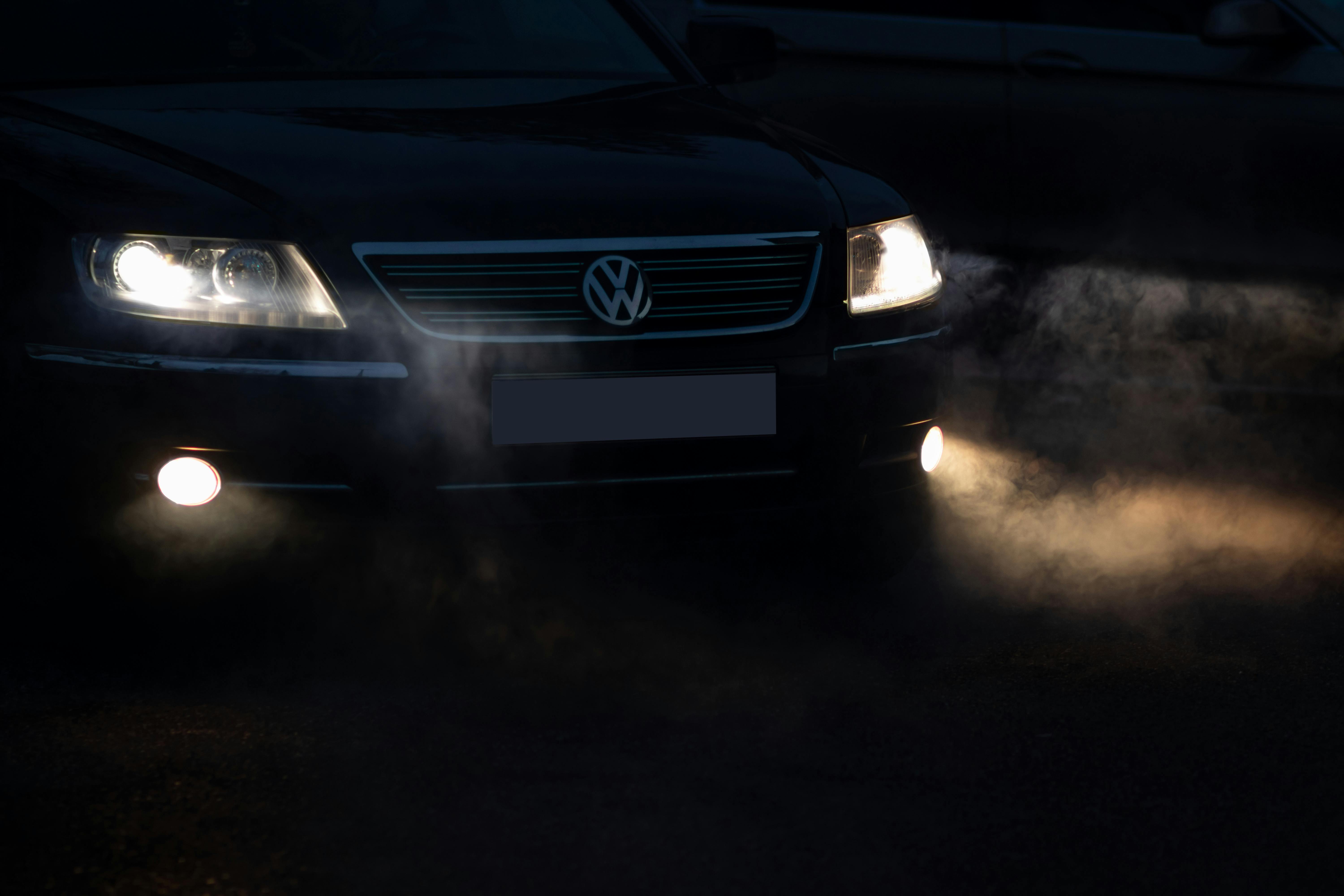 Volkswagen Car Lights at Night · Free Stock Photo