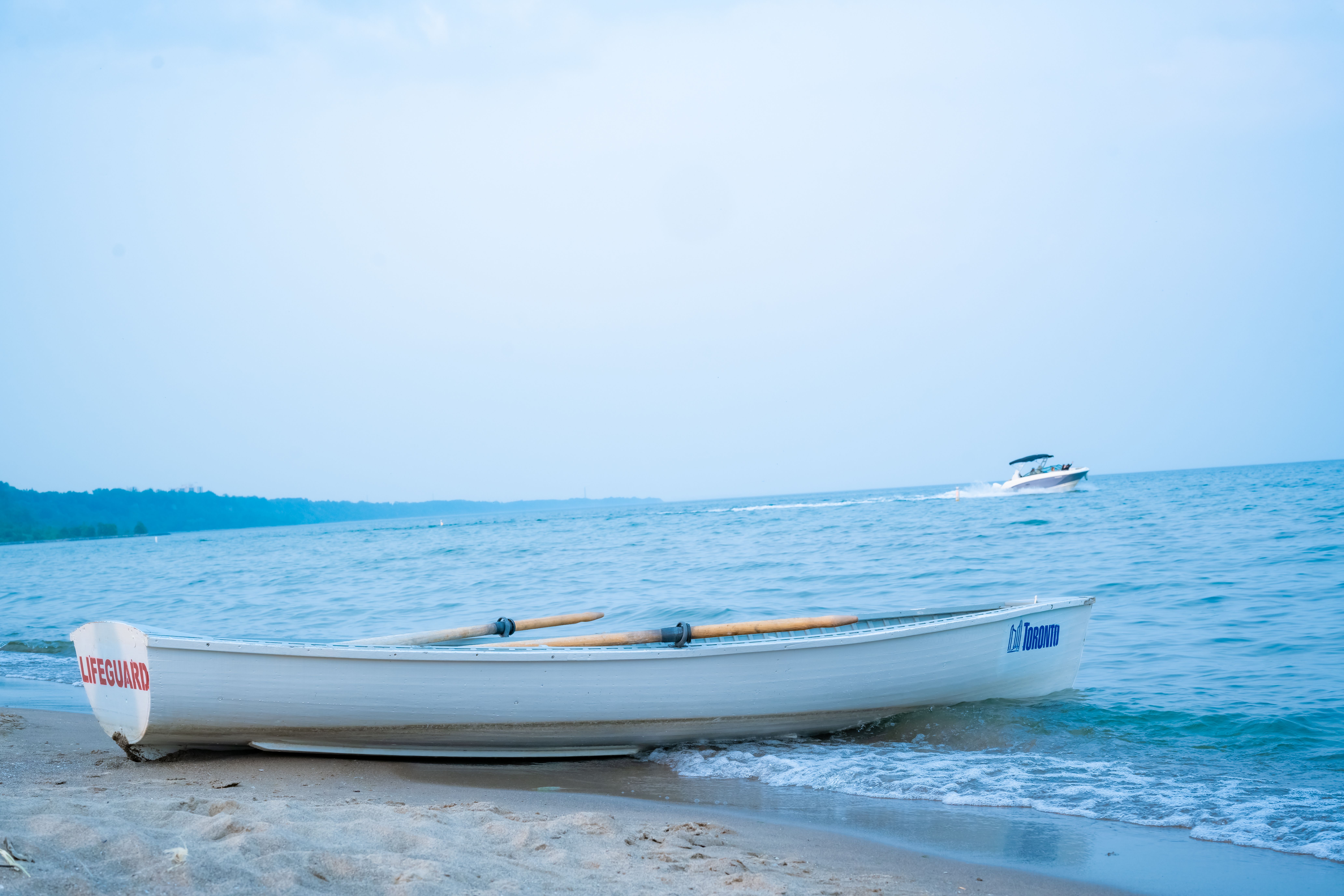Lifeguard Boat on Shore · Free Stock Photo